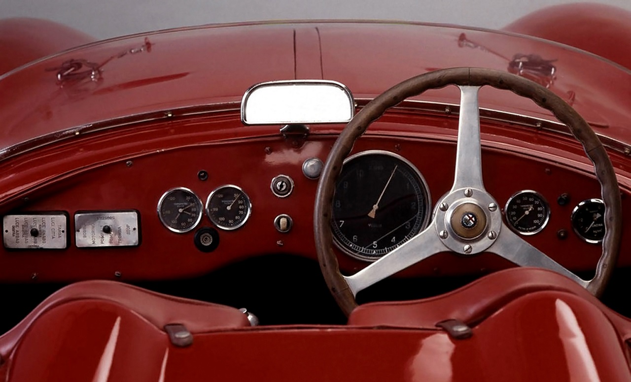 SMG Garage en 54033 Carrara (Italia) - Comerciante en Classic Trader