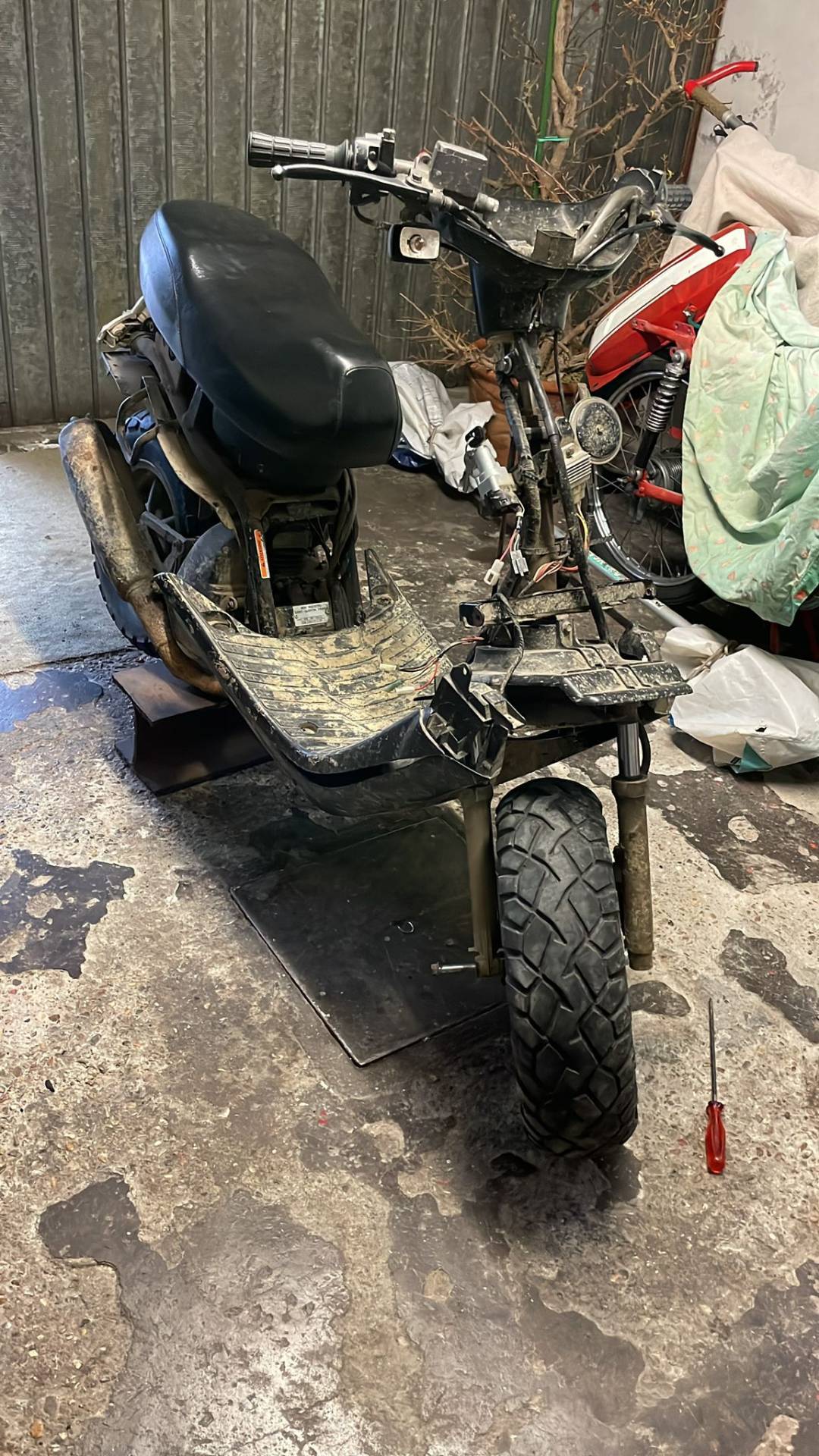 For Sale: MBK CW50 Booster (1996) offered for €2,000