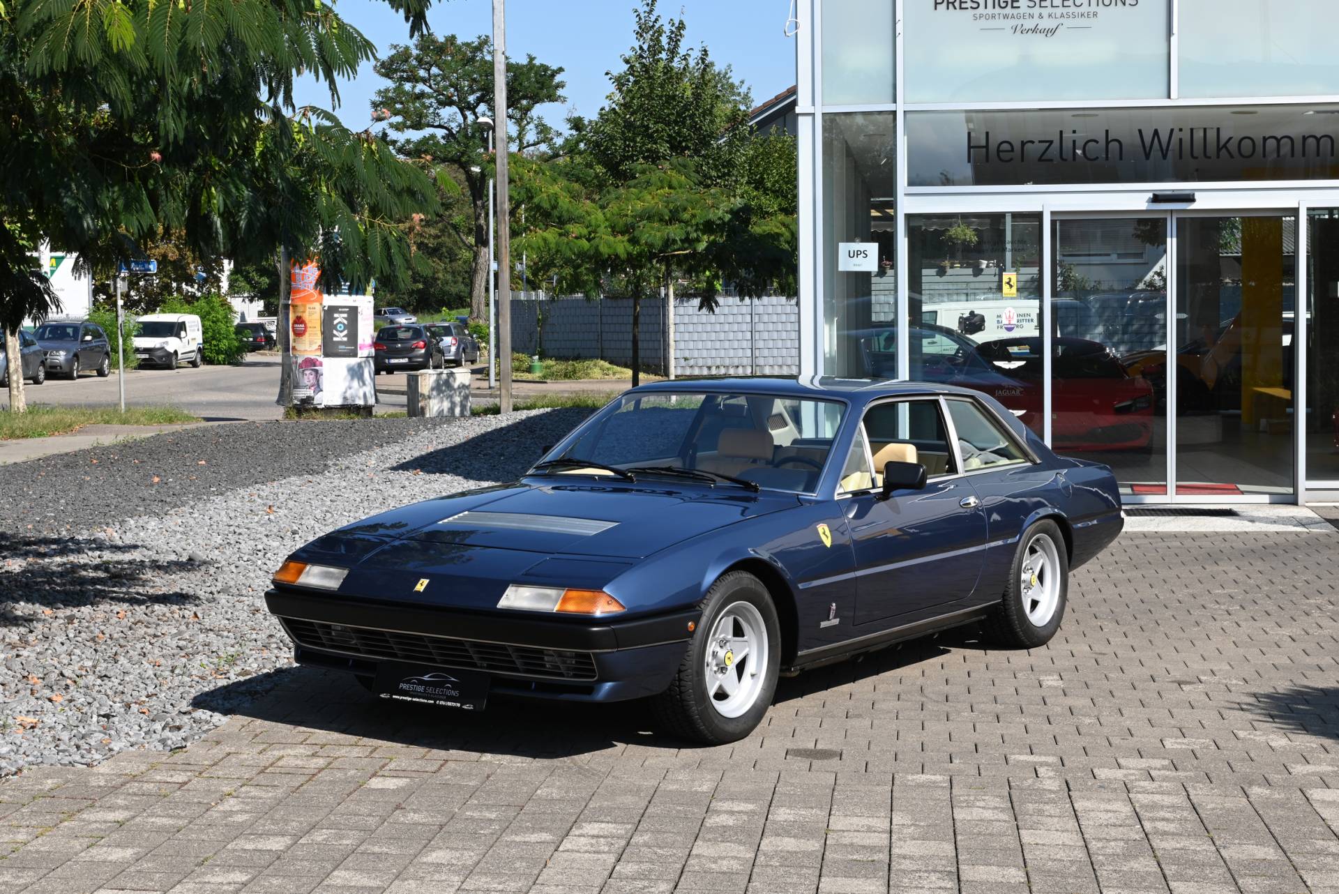 1984 Ferrari 400i