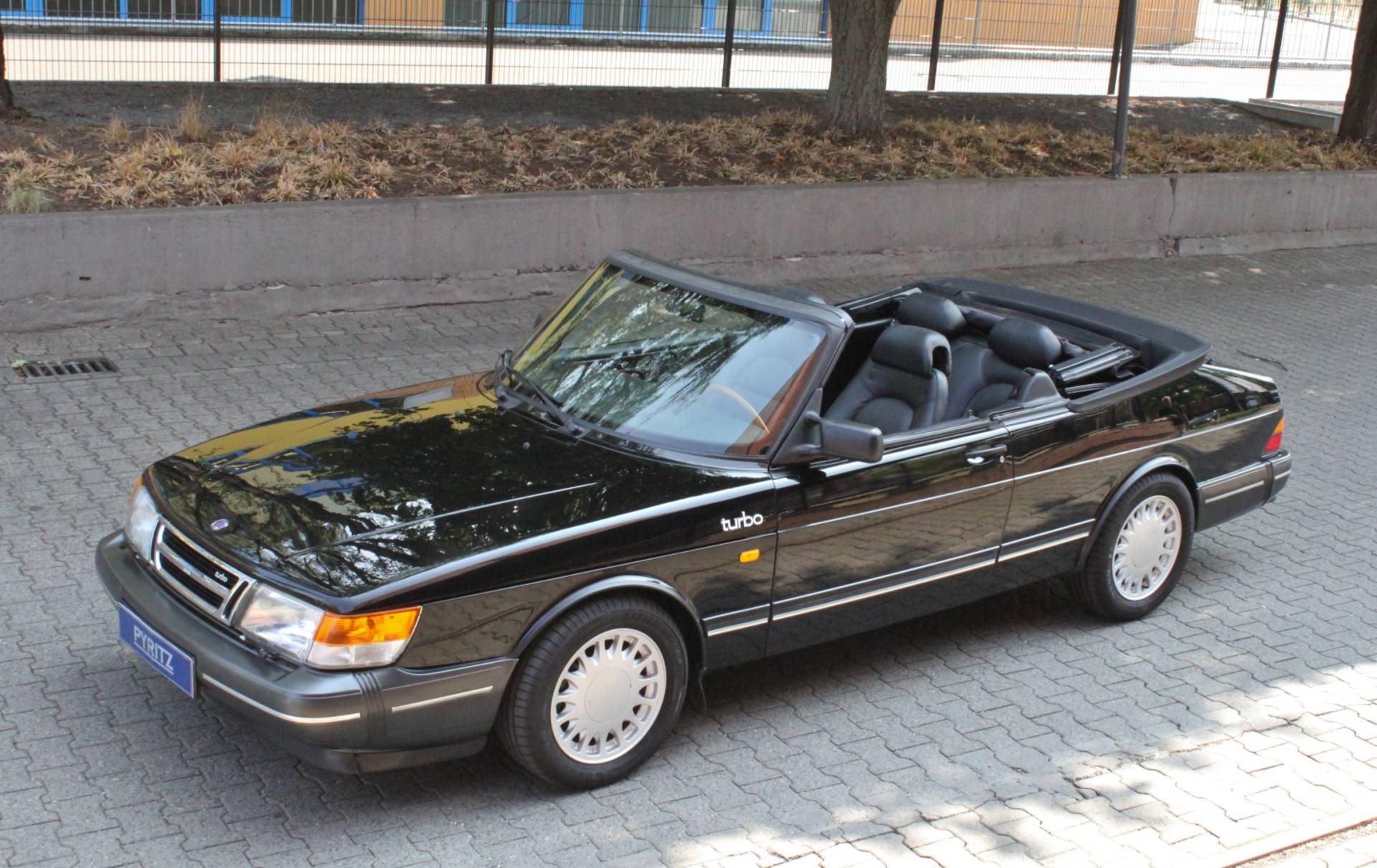 Saab 900 Classic Cars for Sale - Classic Trader