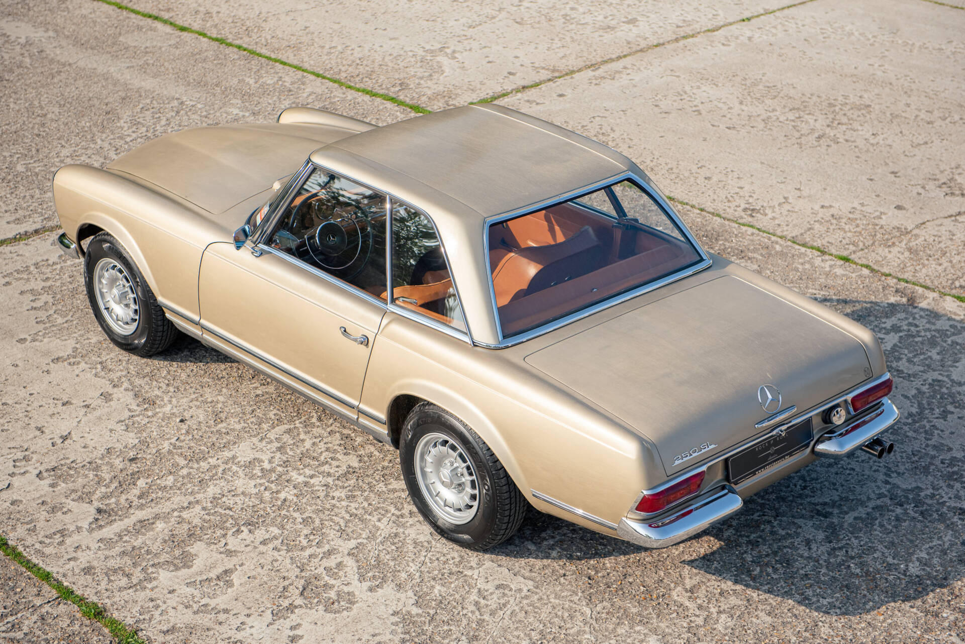 For Sale: Mercedes-Benz 250 SL (1967) offered for £104,952