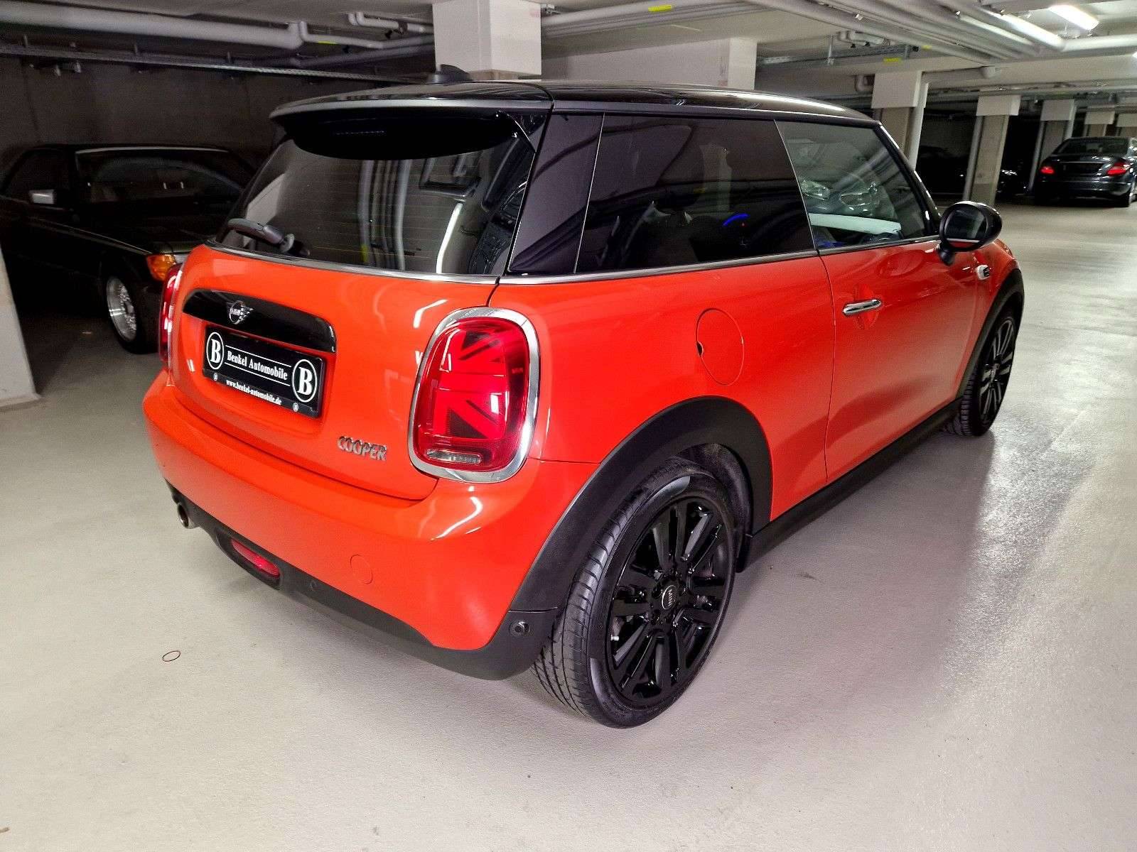 En venta: Mini Cooper (2018) offered for 16.950