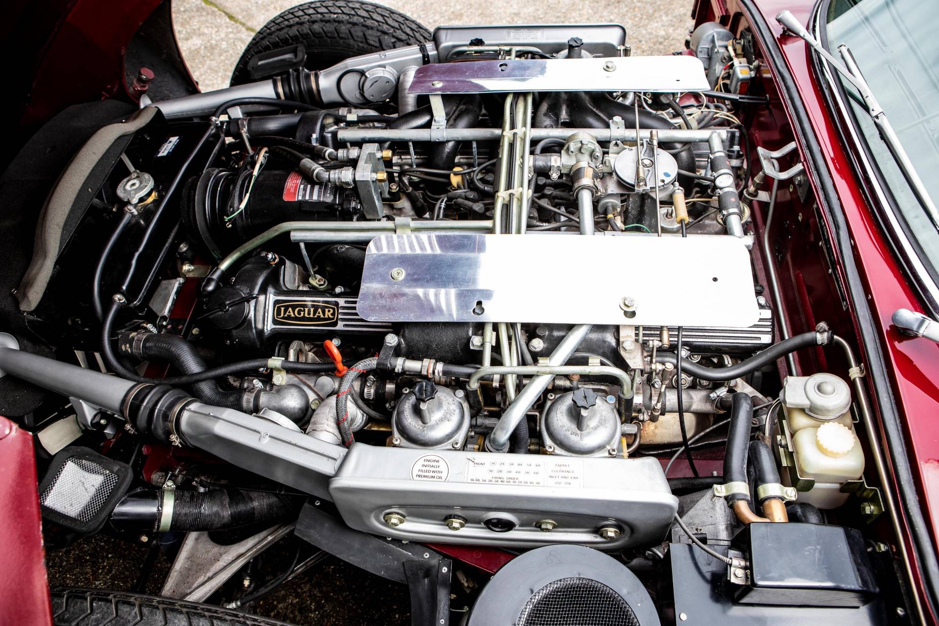 For Sale: Jaguar E-Type V12 (1974) offered for GBP 84,001