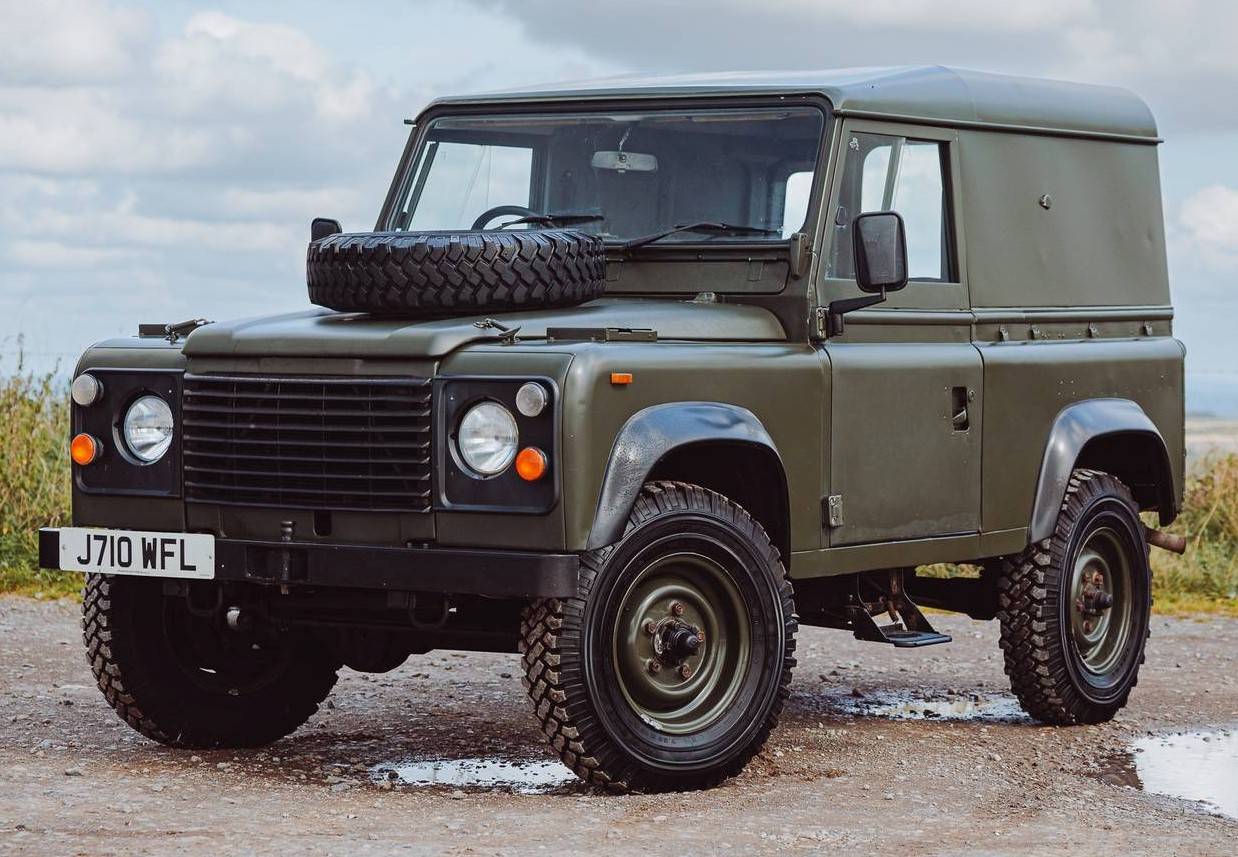 Land Rover Defender Classic Cars for Sale - Classic Trader