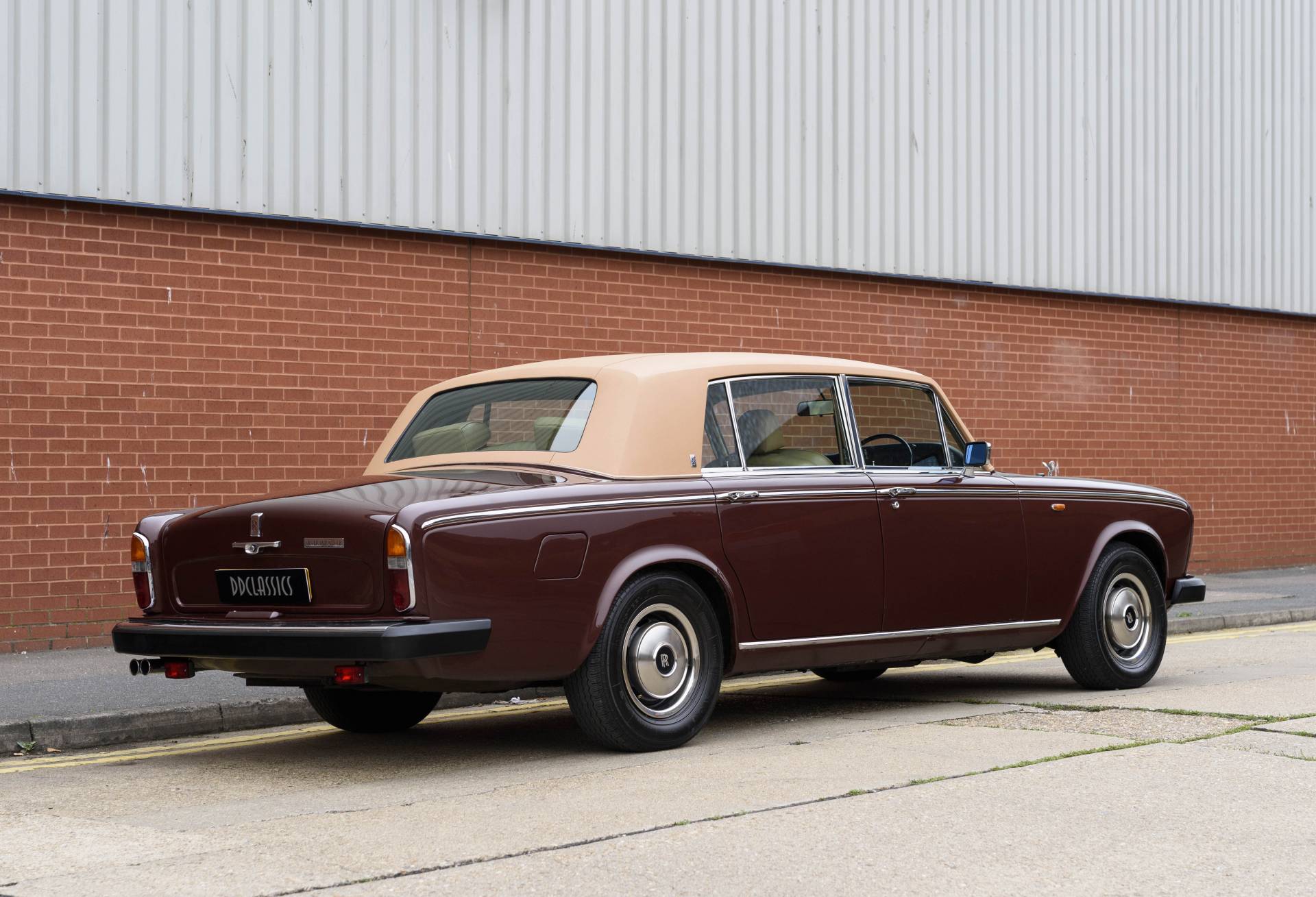 For Sale: Rolls-Royce Silver Wraith II (1977) offered for AUD 46,573