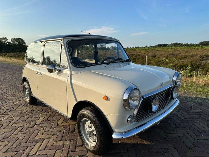 For Sale: Innocenti Mini Cooper 1000 (1971) offered for Price on request