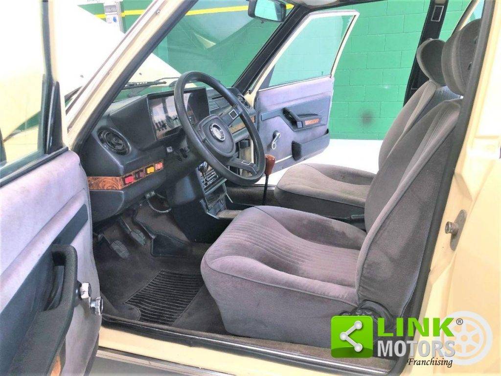 En Venta Alfa Romeo Alfetta 2 0 L 1980 Ofrecido Por 8 500 EUR en-venta-alfa-romeo-alfetta-2-0-l-1980-ofrecido-por-8-500-eur