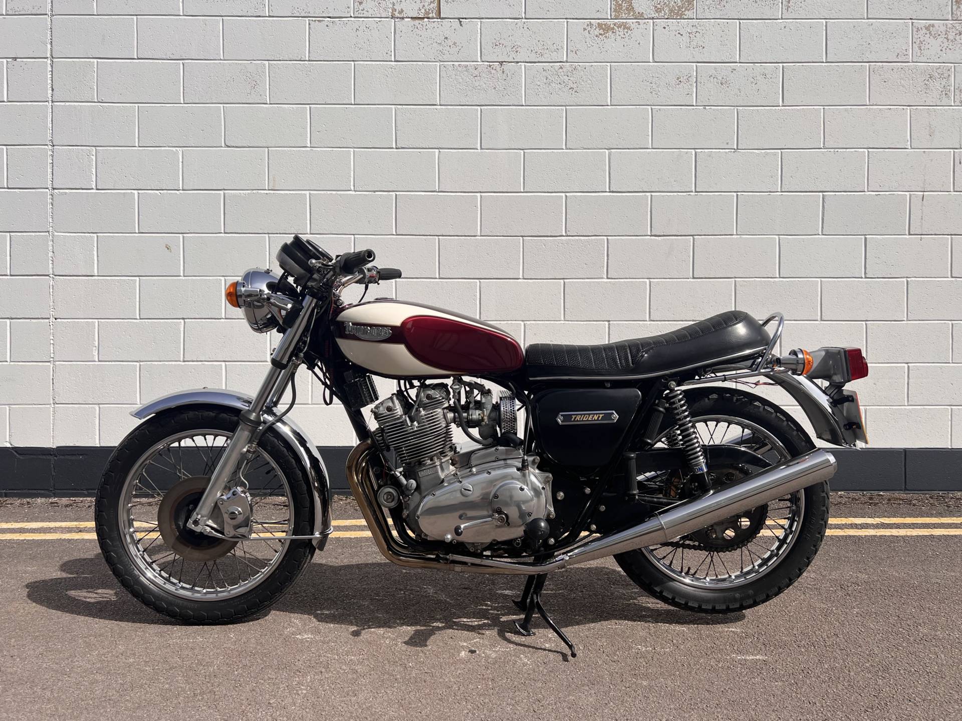 For Sale: Triumph T 160 Trident (1977) offered for $18,414