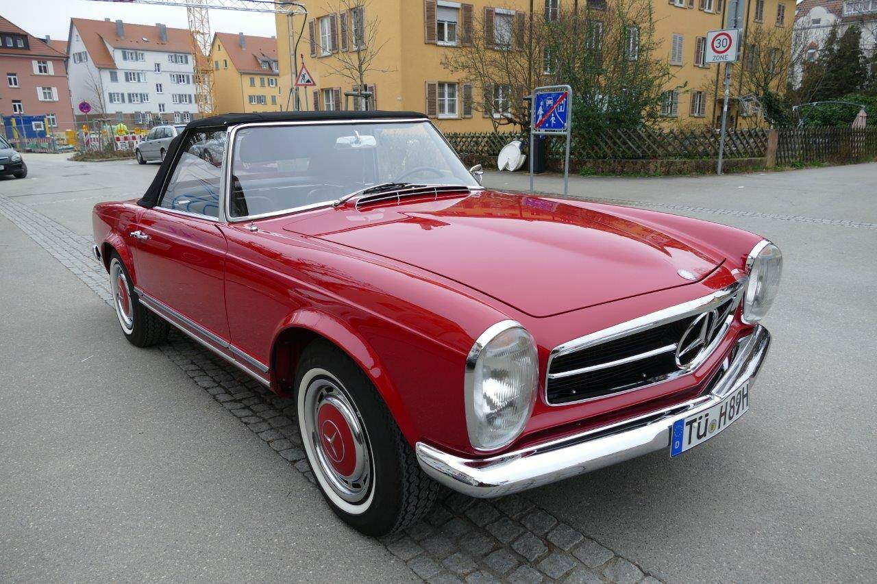 For Sale: Mercedes-Benz 230 SL (1967) offered for €135,000