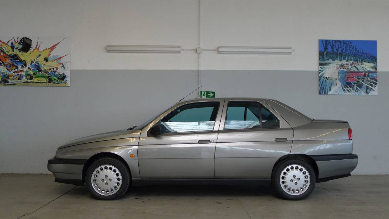 For Sale: Alfa Romeo 155 1.6 Twin Spark 16V (1997) offered for €7,950