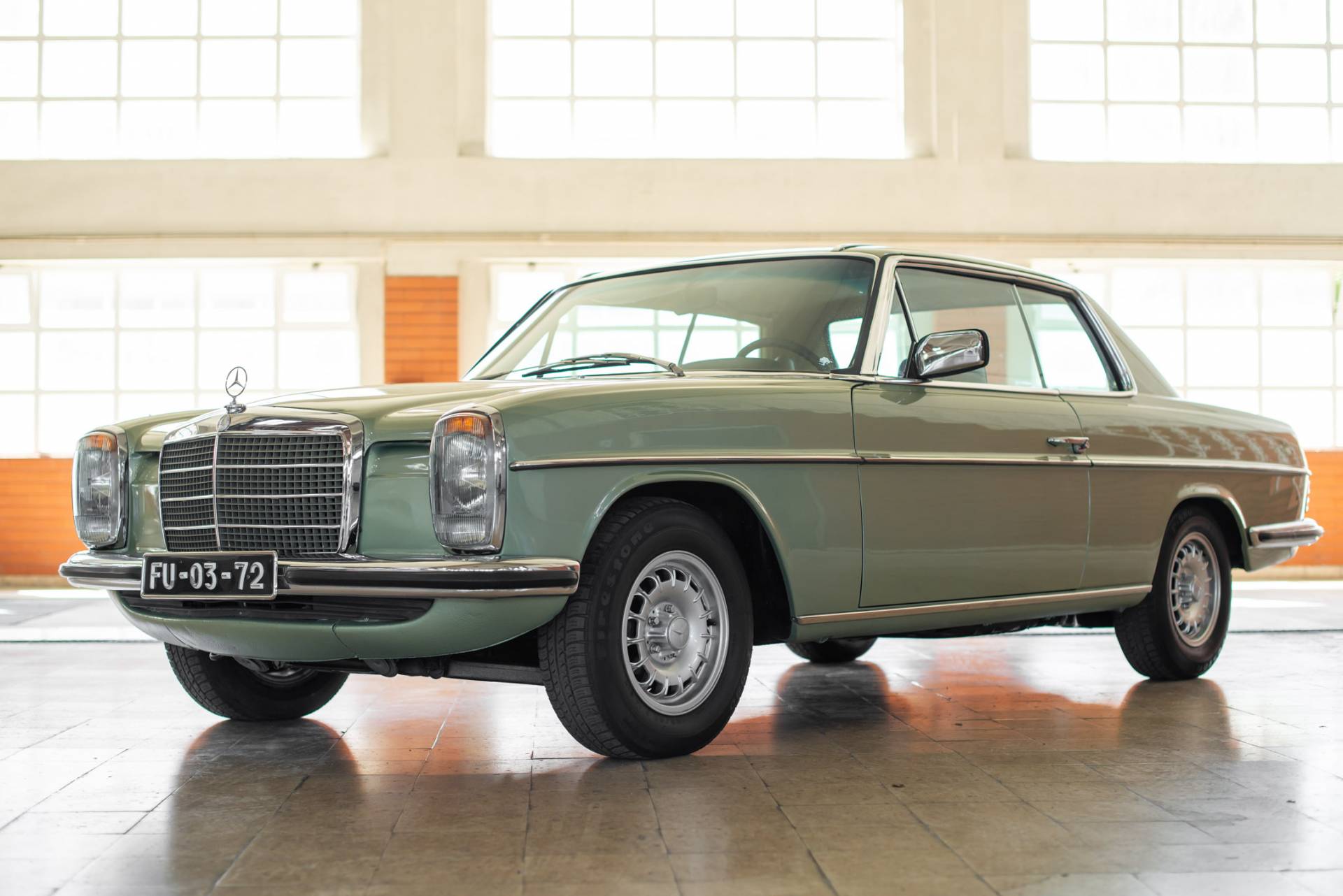 For Sale: Mercedes-Benz 280 CE (1974) offered for GBP 25,695