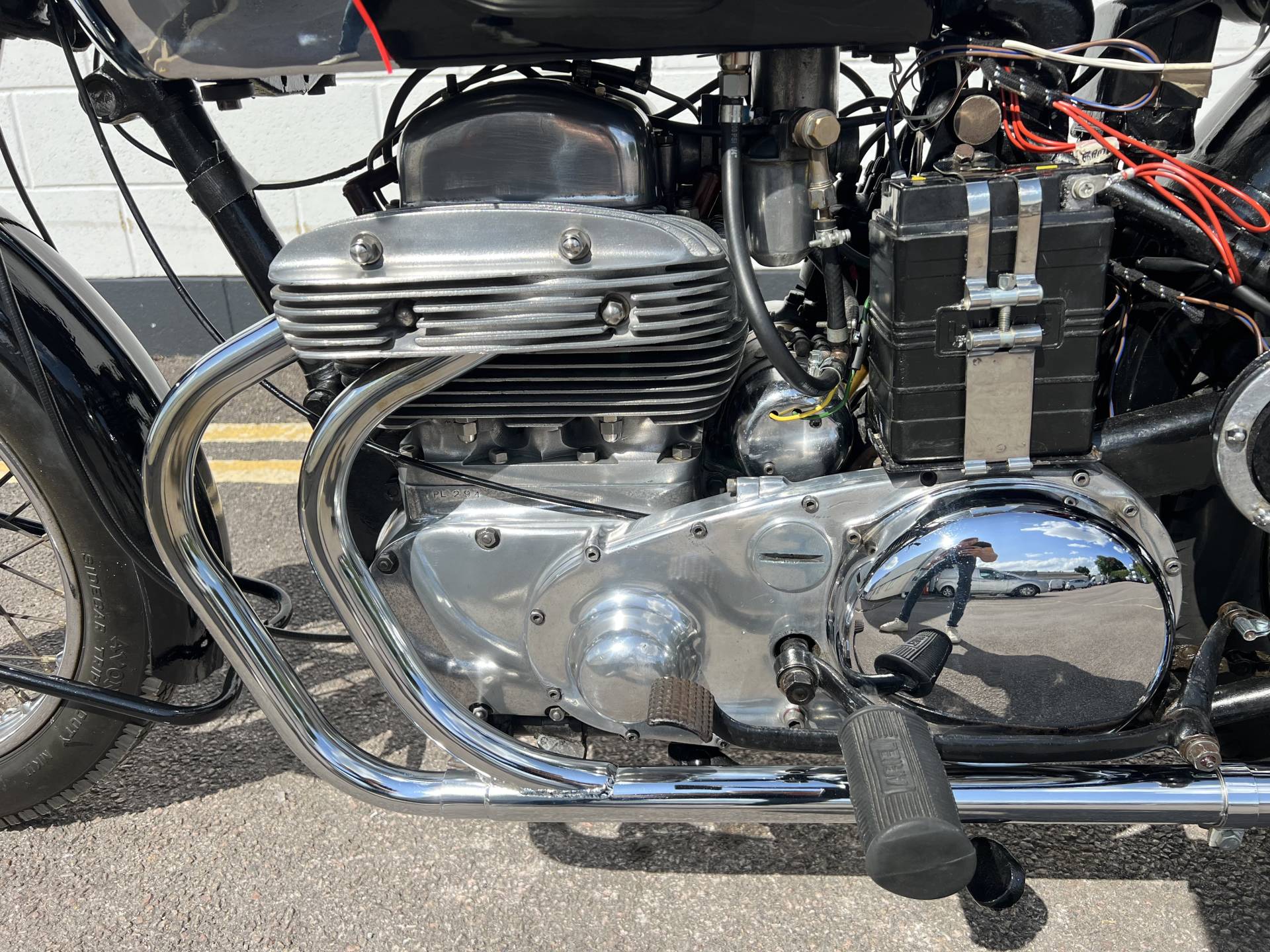 For Sale: Ariel Square Four 1000 (1954) offered for $26,161