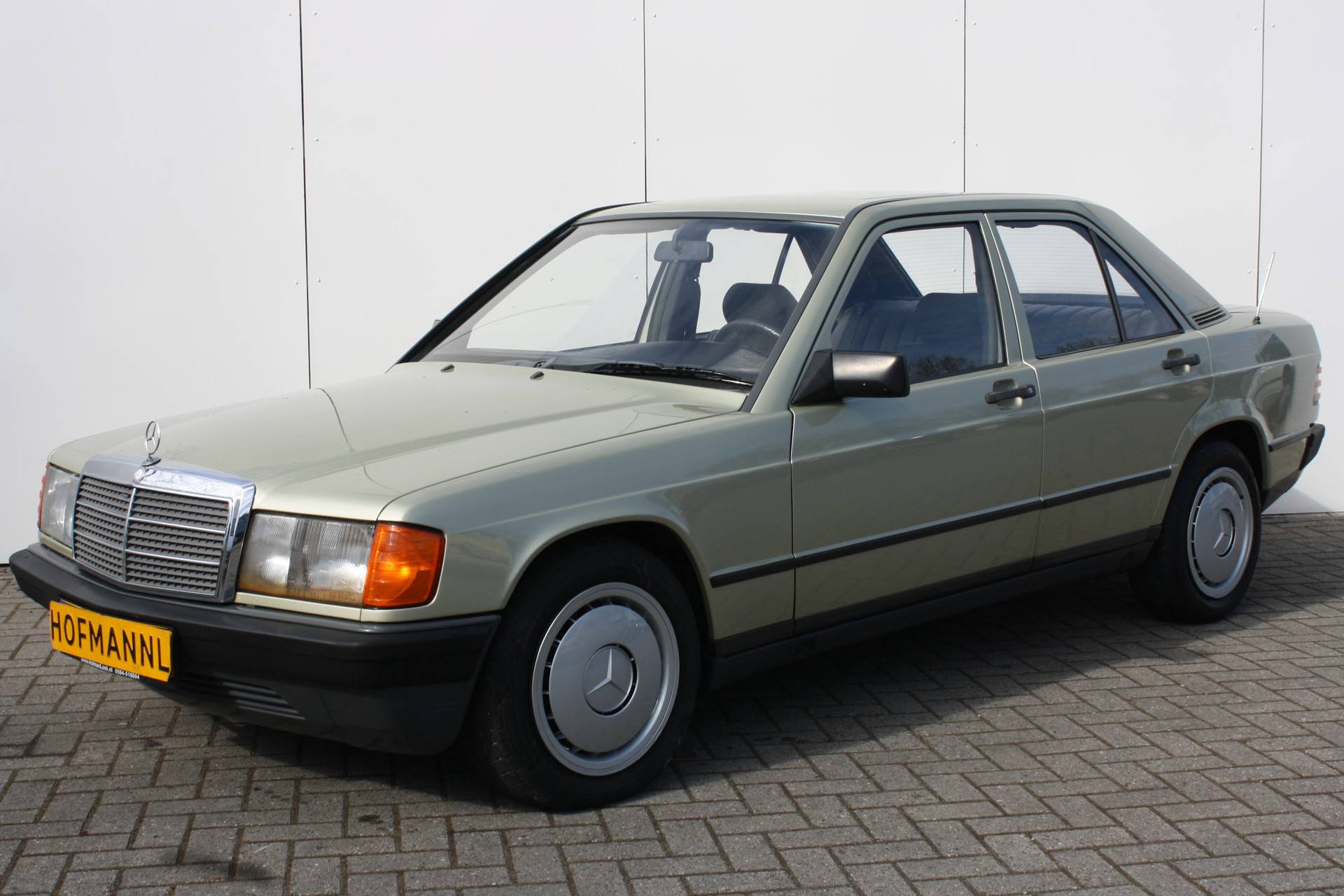 En venta: Mercedes-Benz 190 D (1985) offered for 7900