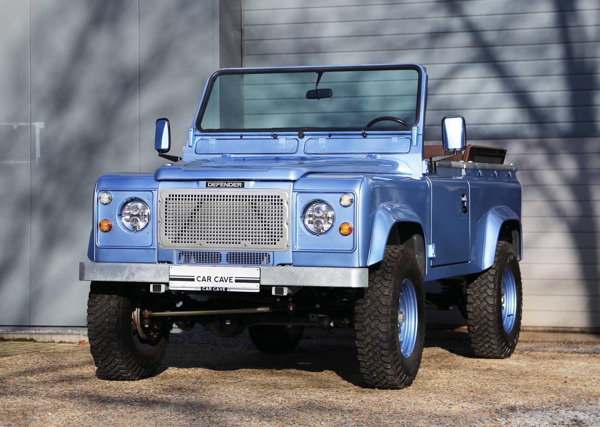 Land Rover Defender Classic Cars for Sale - Classic Trader