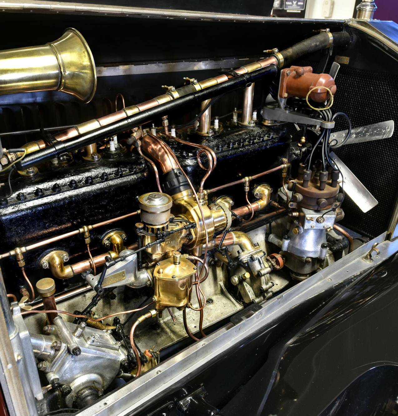 Vintage & Prestige Fine Motor Cars in RM17 6ST Grays (United Kingdom ...