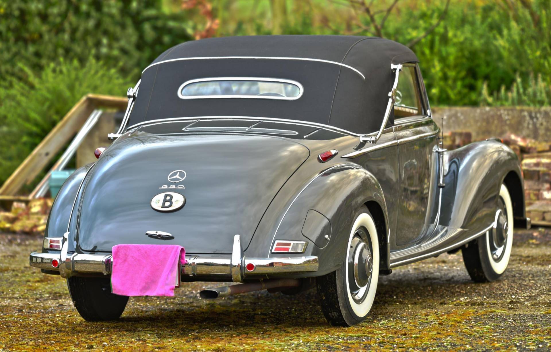 Mercedes-Benz 220 W 187 Oldtimer kaufen - Classic Trader