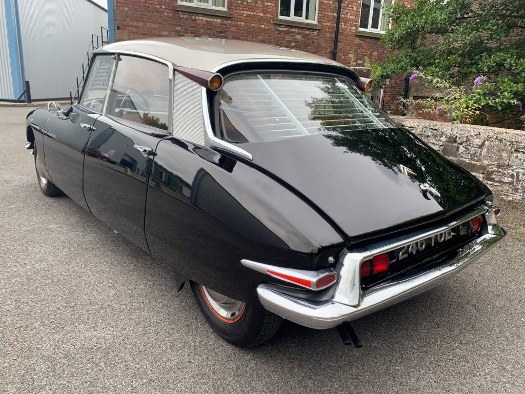 Citroën DS Classic Cars for Sale - Classic Trader