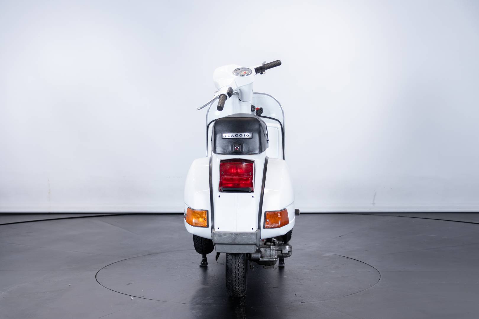 For Sale: Piaggio Vespa PX 80 (1984) offered for $9,118