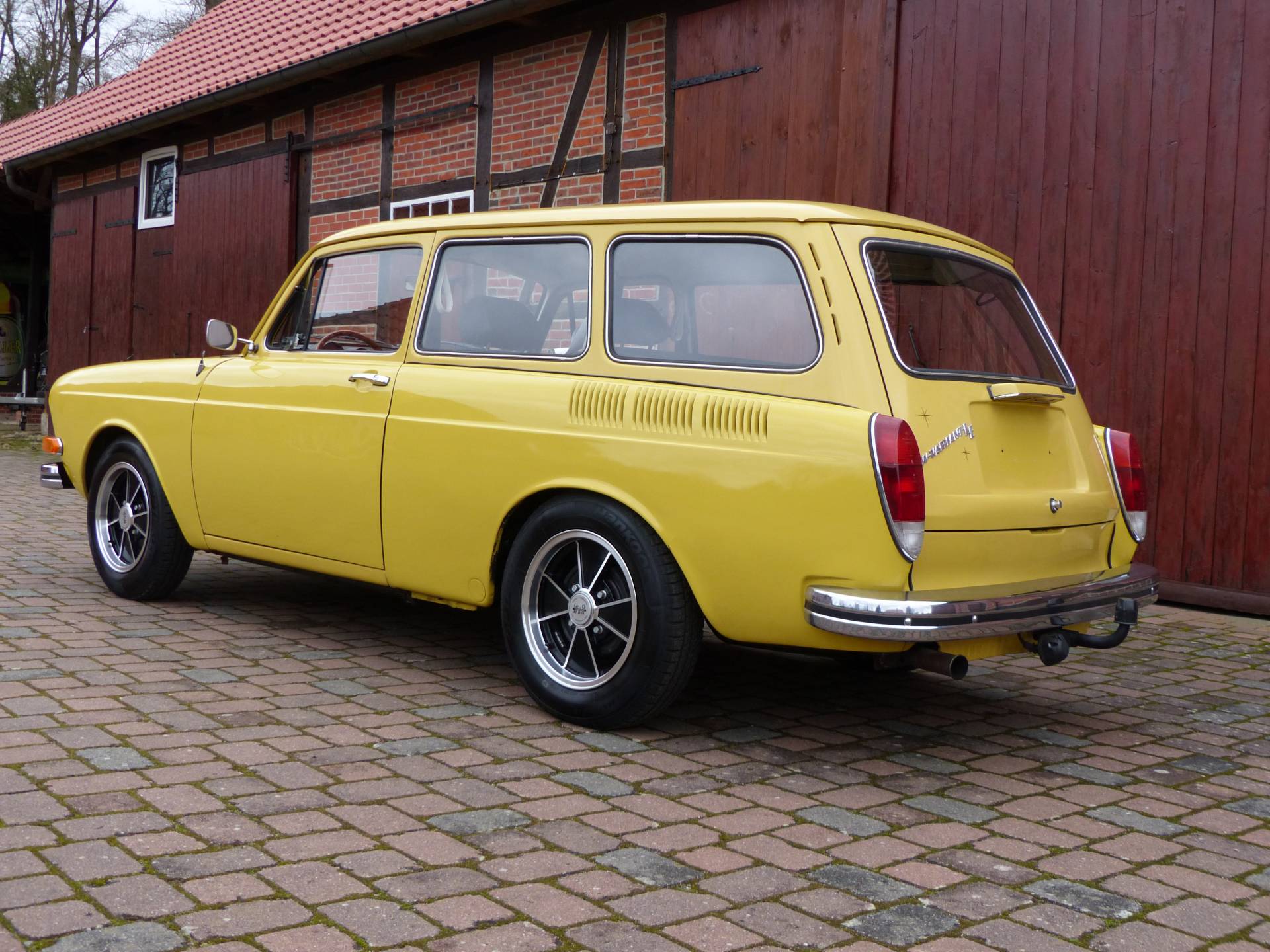 For Sale: Volkswagen 1600 Variant (1972) offered for AUD 22,611
