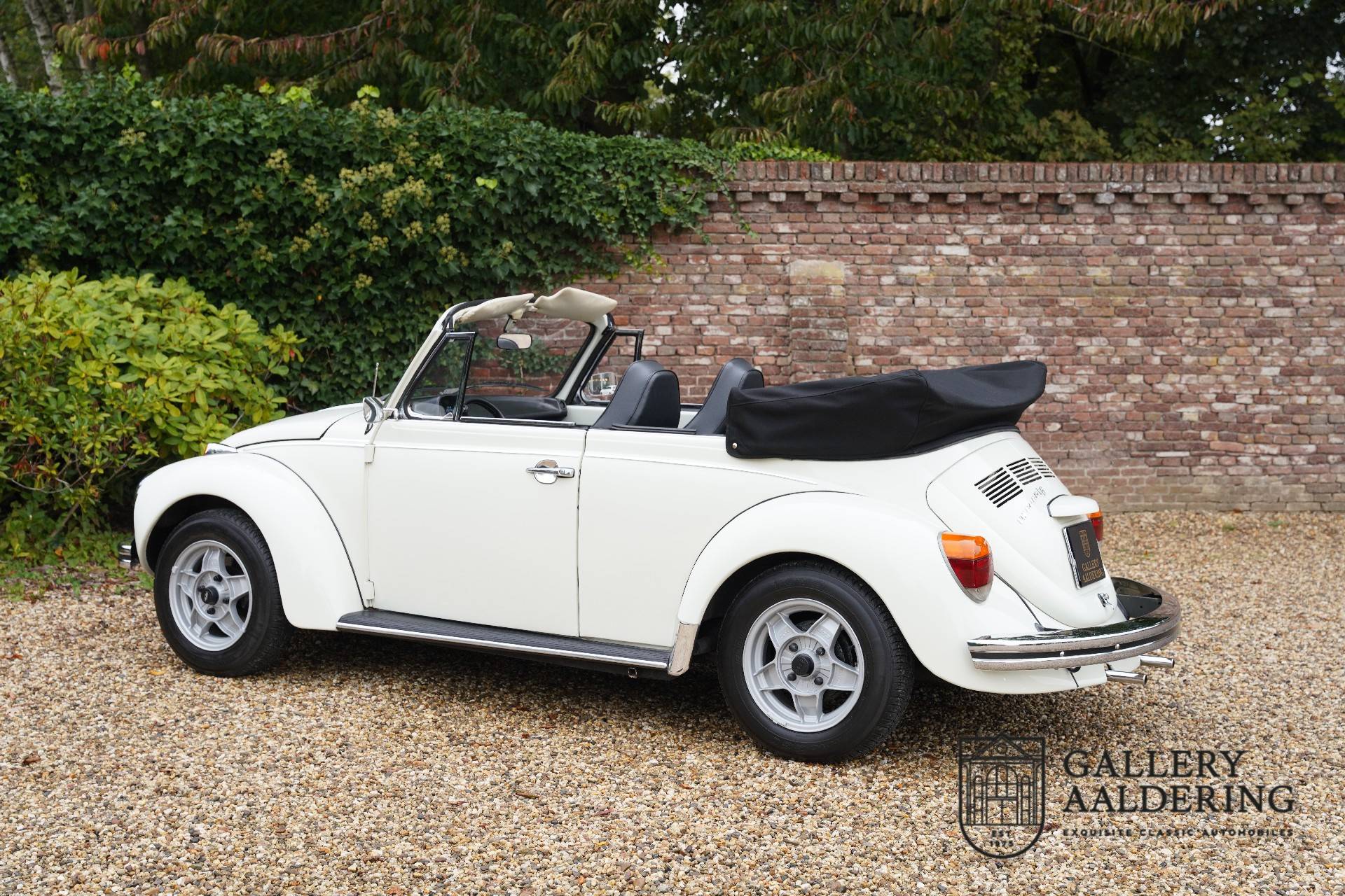 For Sale: Volkswagen Beetle 1303 LS (1973) offered for GBP 29,777