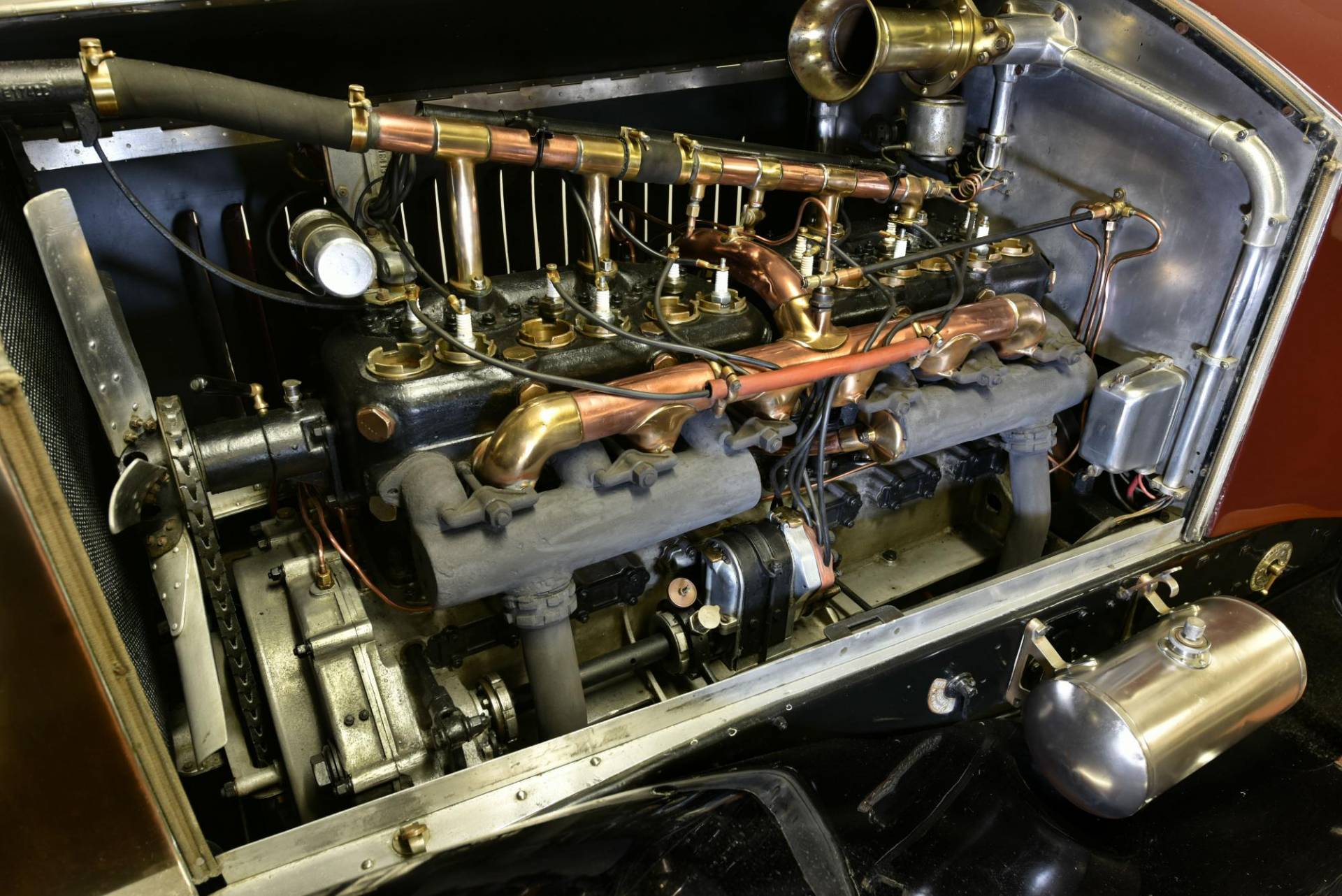 Vintage & Prestige Fine Motor Cars in RM17 6ST Grays (United Kingdom ...