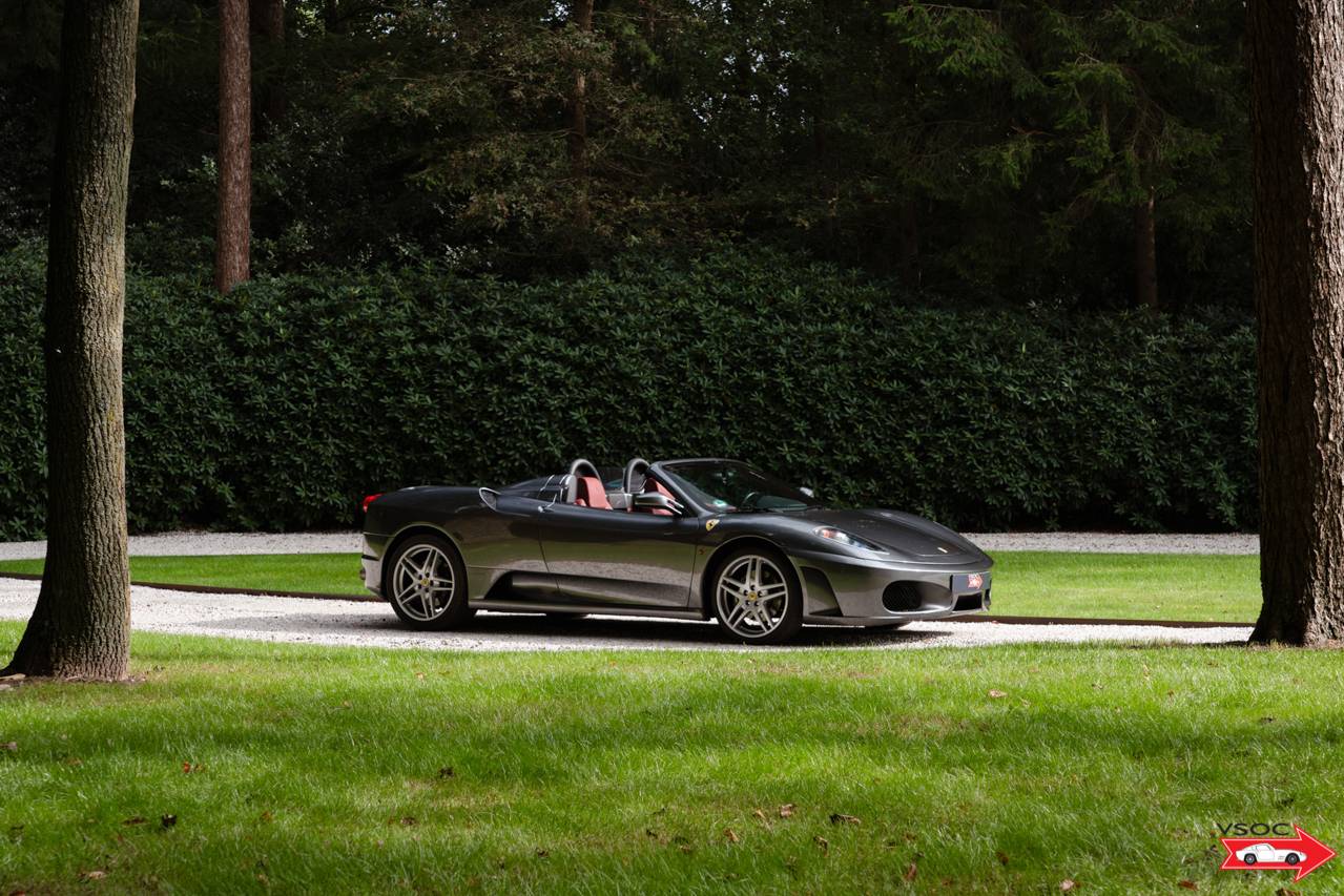 En venta: Ferrari F430 Spider (2006) offered for 115.000