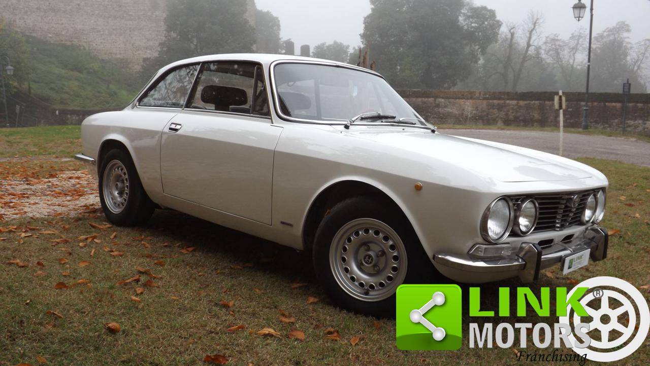 For Sale: Alfa Romeo 2000 GT Veloce (1972) offered for £39,367