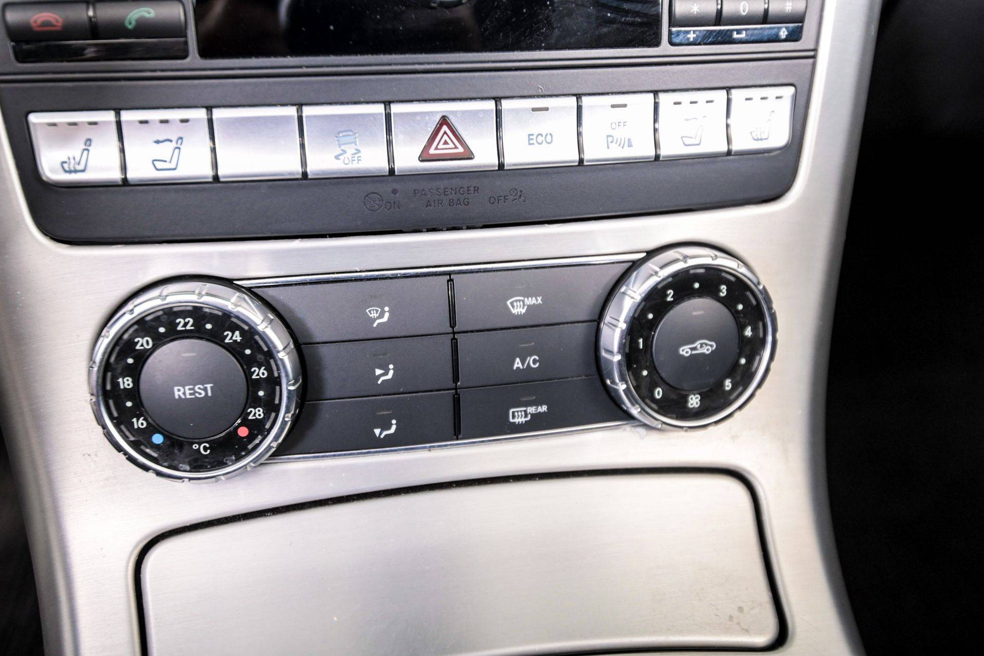 For Sale: Mercedes-Benz SLK 200 (2012) offered for GBP 19,876