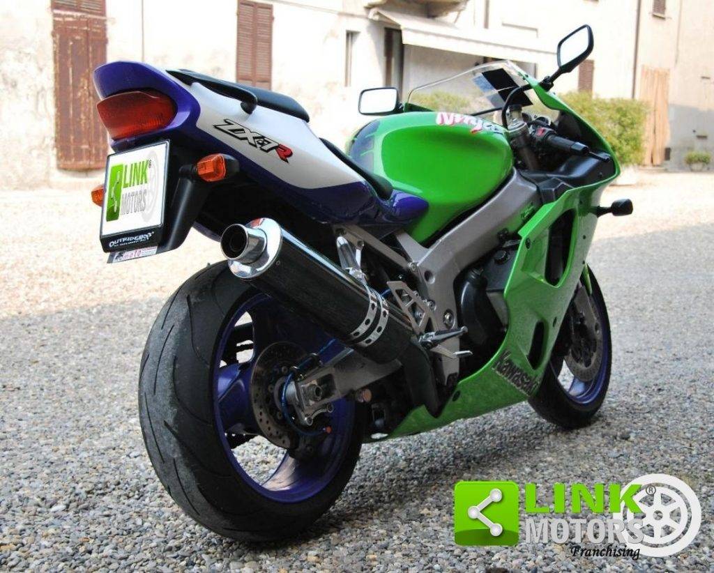 En venta: Kawasaki Ninja 750 ZX-7R (1996) offered for 7500