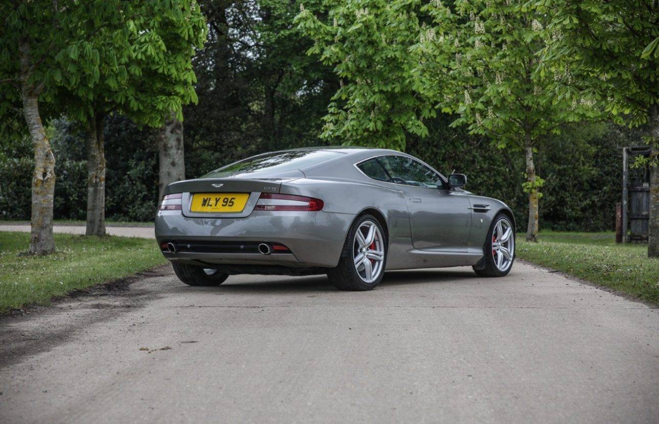 Aston Martin DB 9 classique de collection à acheter