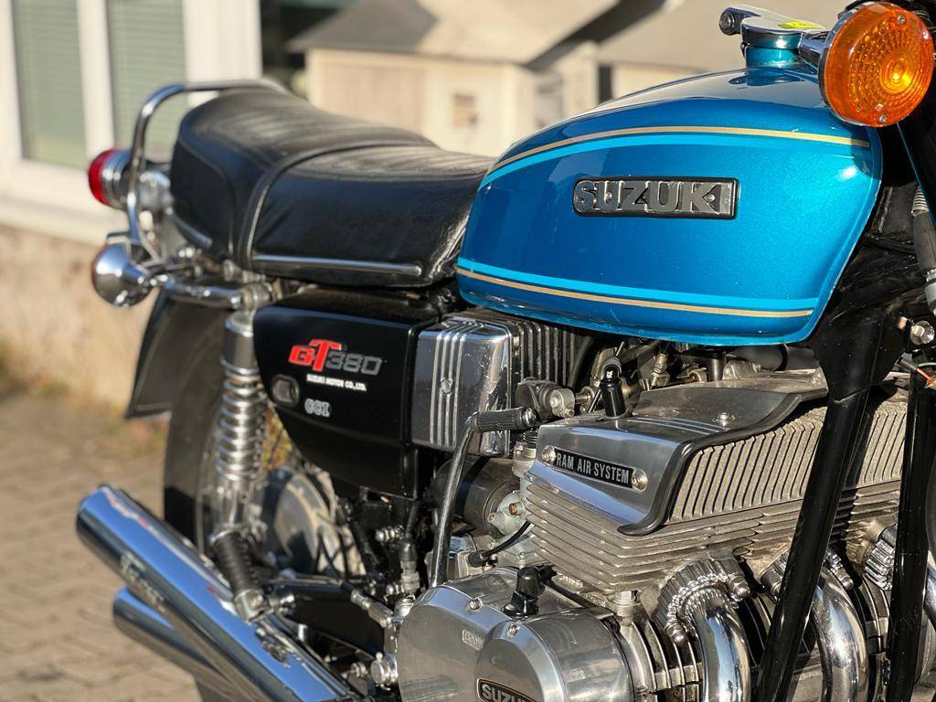 Suzuki GT 380 (1976) en Venta - Classic Trader