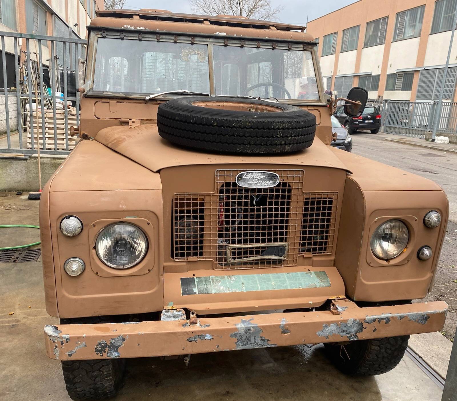 For Sale: Land Rover 88 (1970) offered for GBP 6,599