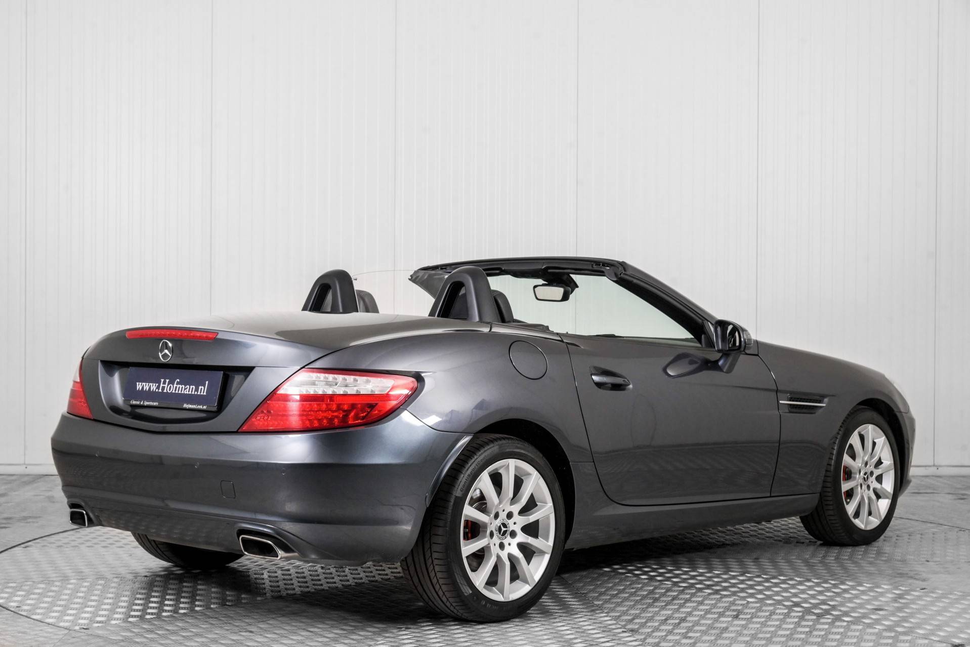 For Sale: Mercedes-Benz SLK 200 (2011) offered for GBP 18,308