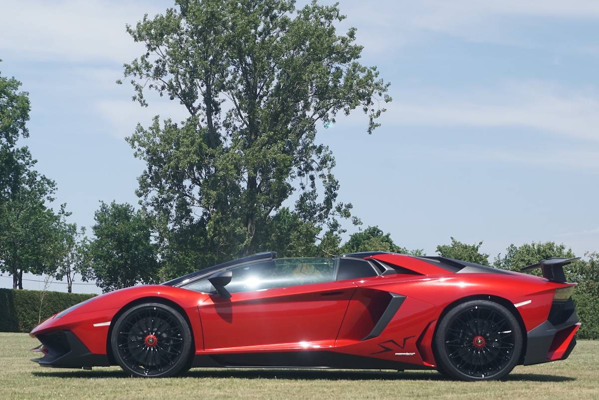 Lamborghini Aventador Oldtimer kaufen - Classic Trader