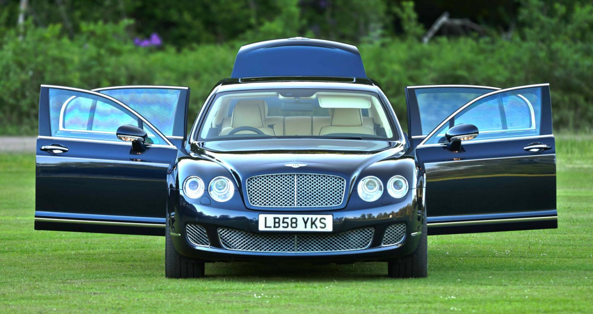 Vintage & Prestige Fine Motor Cars in RM17 6ST Grays (United Kingdom ...