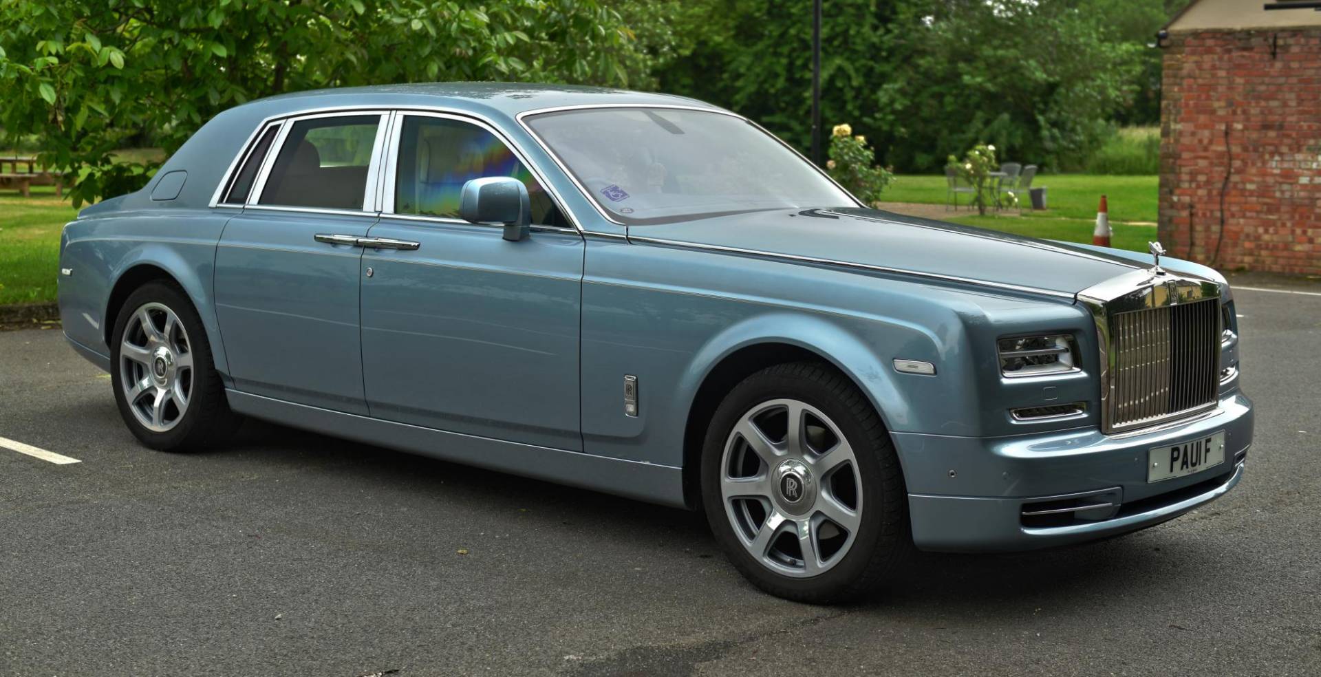For Sale: Rolls-Royce Phantom VII (2016) offered for GBP 180,000