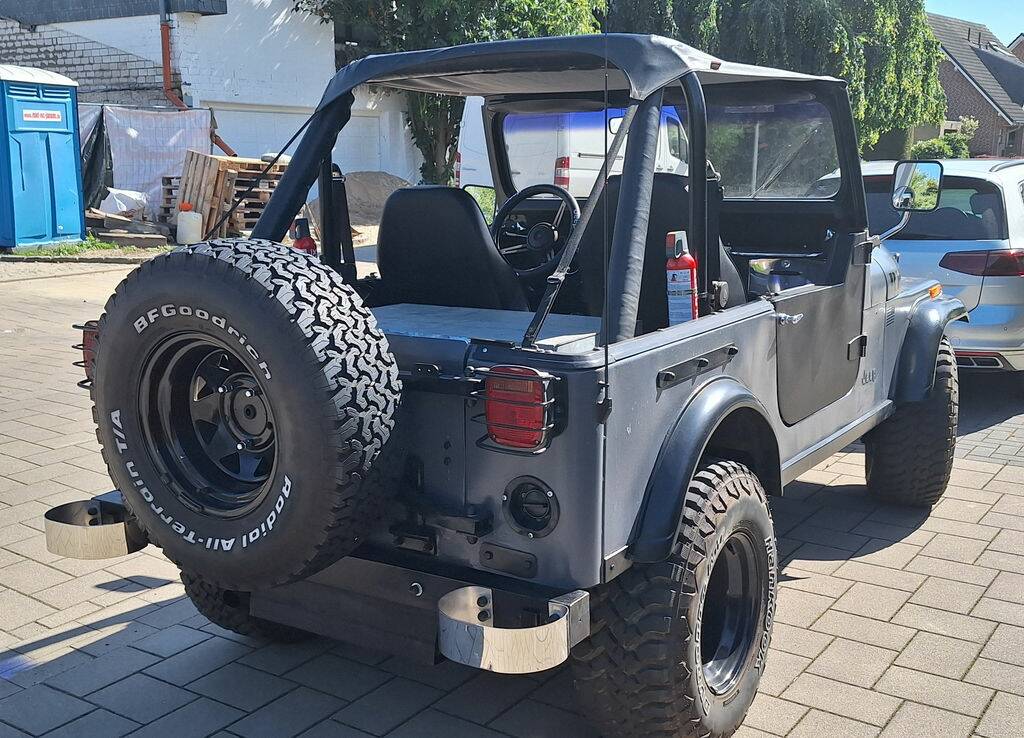 Te koop: Jeep CJ-7 (1977) aangeboden voor Prijs op aanvraag