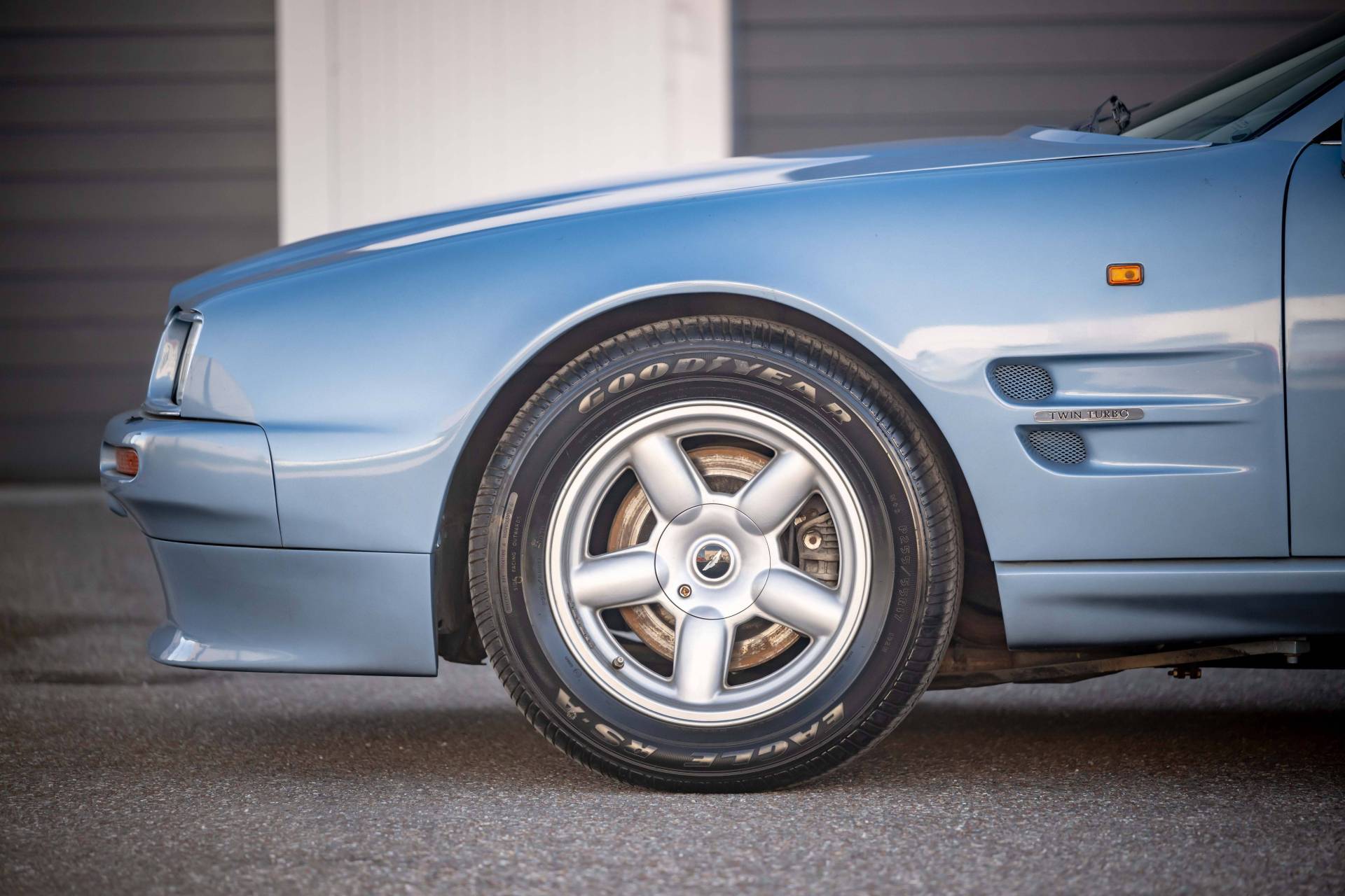En venta: Aston Martin Virage Volante (1996) offered for 40.000