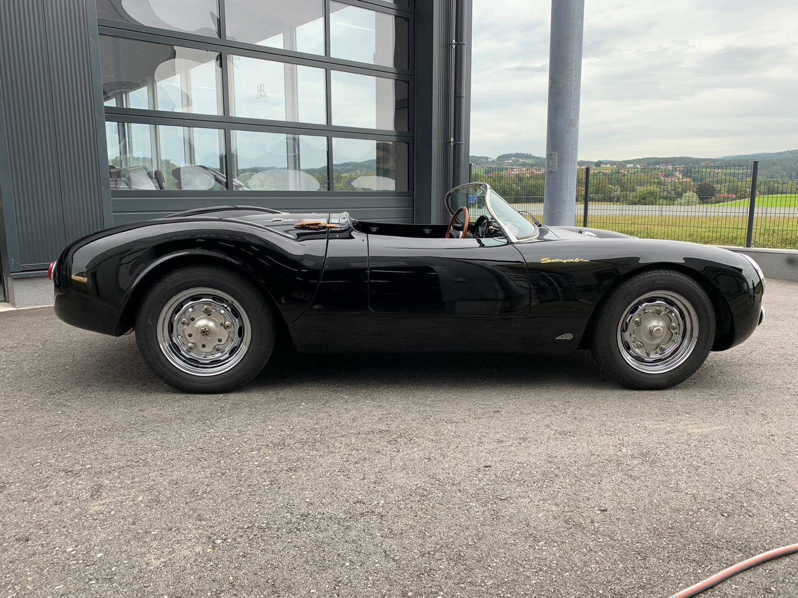 Chamonix NG Cars 550 (1986) in vendita a 75.000