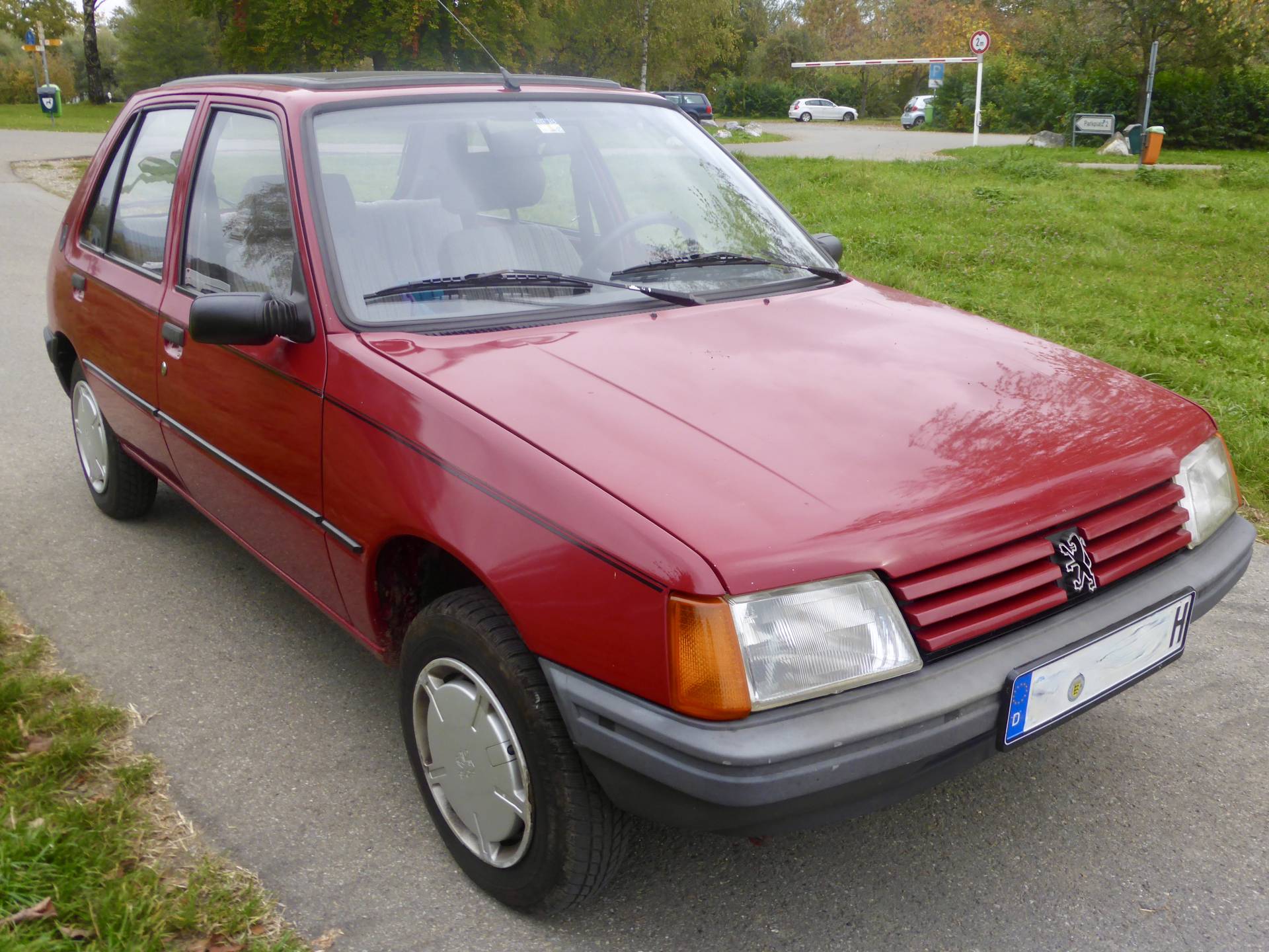 En Venta: Peugeot 205 Diesel (1988) ofrecido por 3.950 EUR