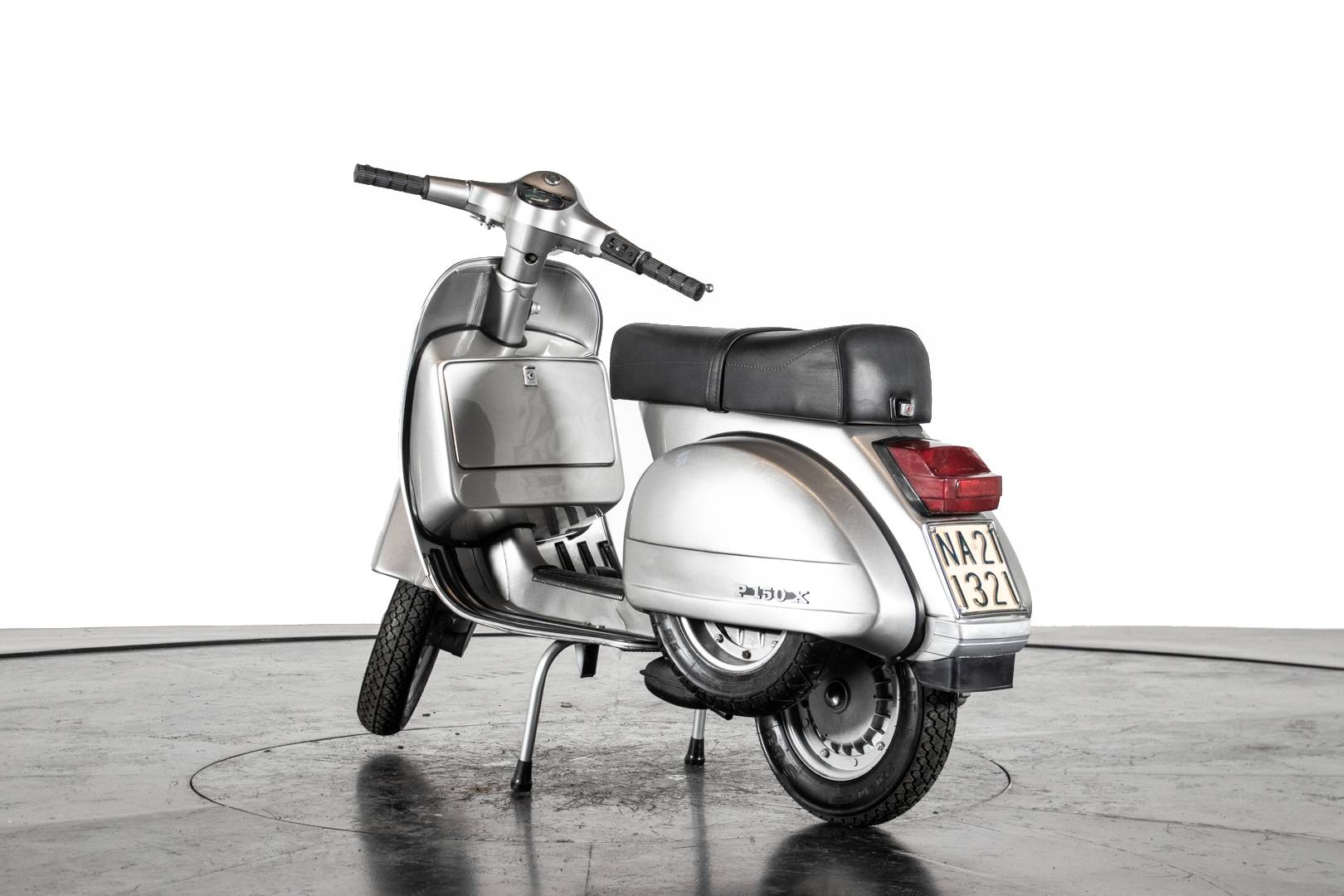 For Sale: Piaggio Vespa P 150 X (1978) offered for AUD 6,473