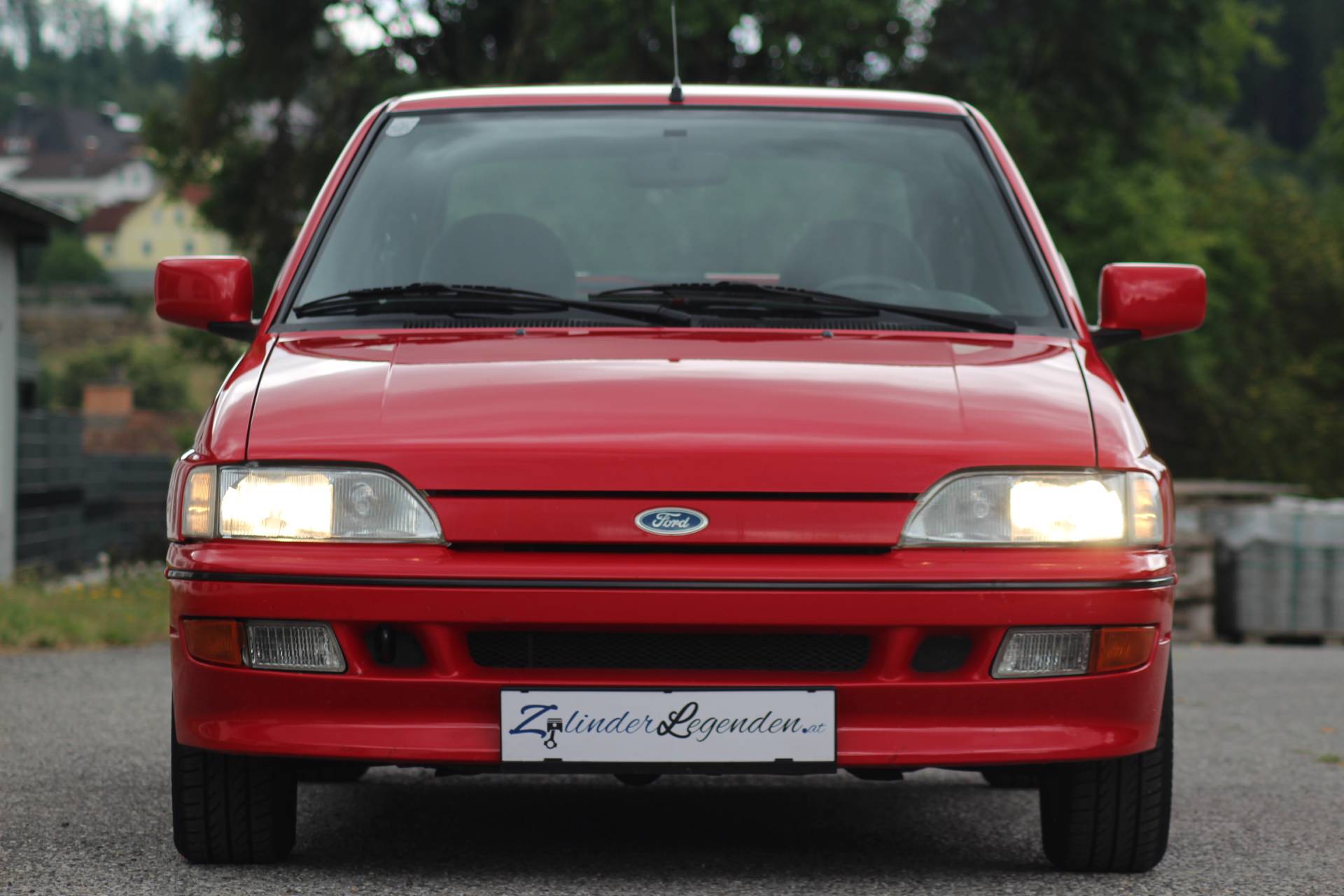 For Sale: Ford Escort XR3i (1992) offered for £7,711