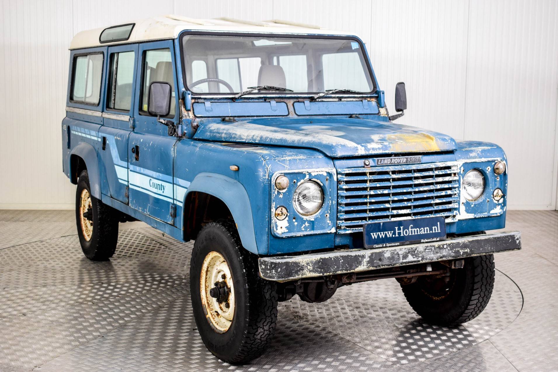 Land Rover Defender Fuoristrada d'epoca in vendita - Classic Trader