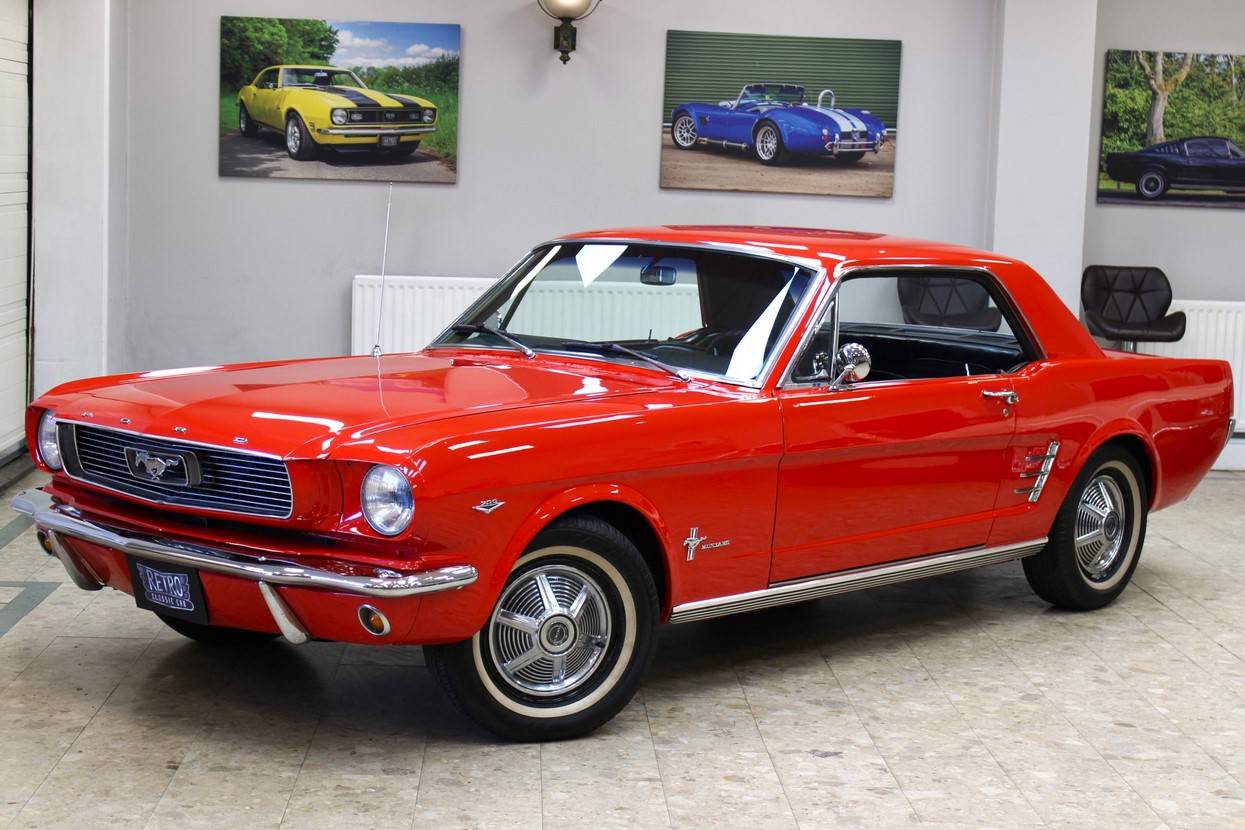 Retro Classic Garage in DL6 3EL Swainby (United Kingdom) - Dealer at ...