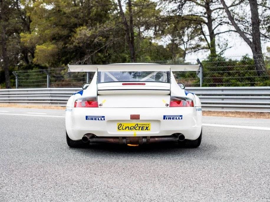 For Sale: Porsche 911 GT3 R (2000) offered for €235,000