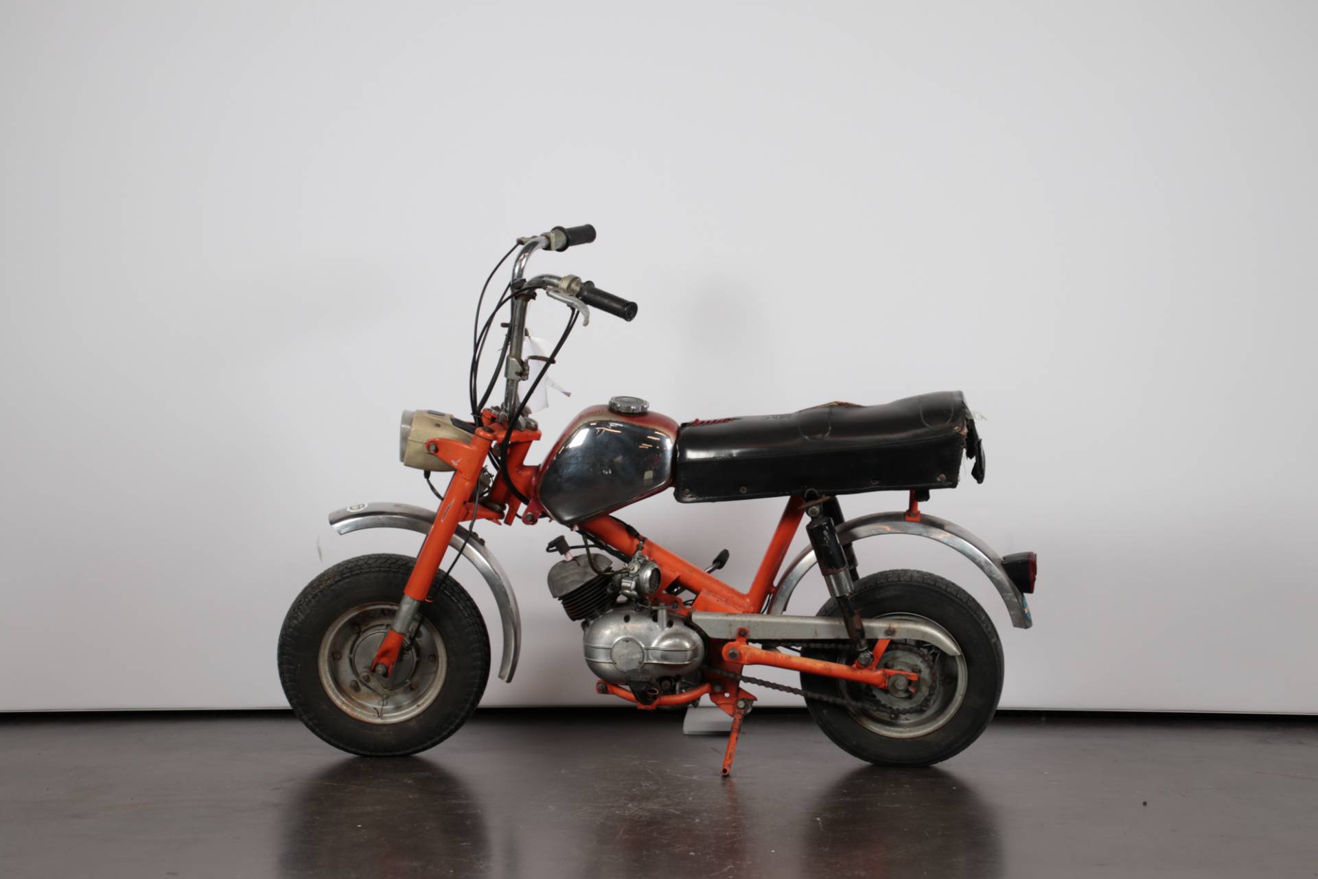 Benelli Mini Bike Oldtimer Motorrad kaufen - Classic Trader