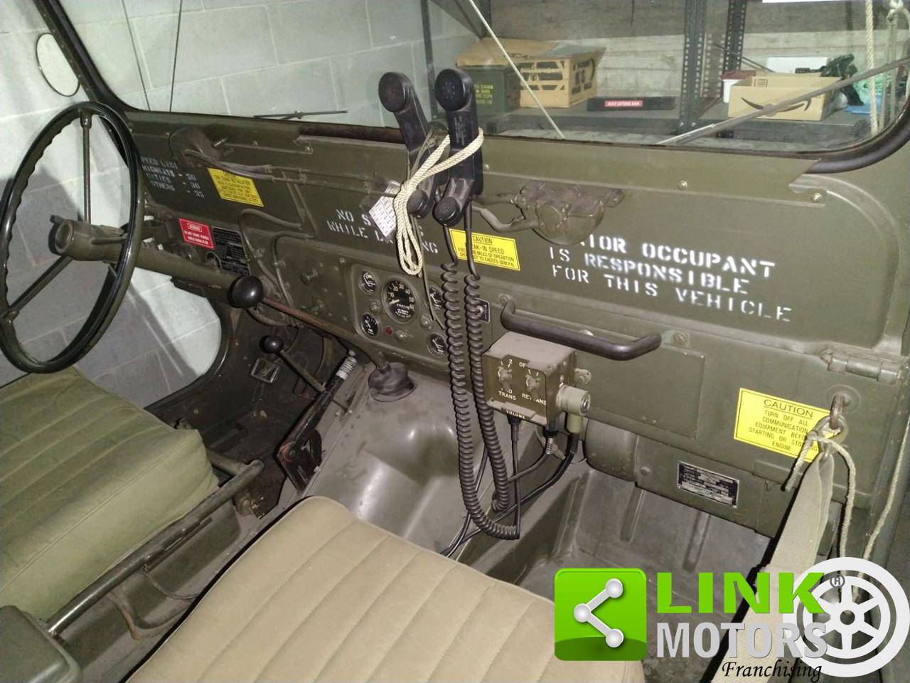En venta: Ford M 151 A1 (Mutt) (1976) offered for 14.500
