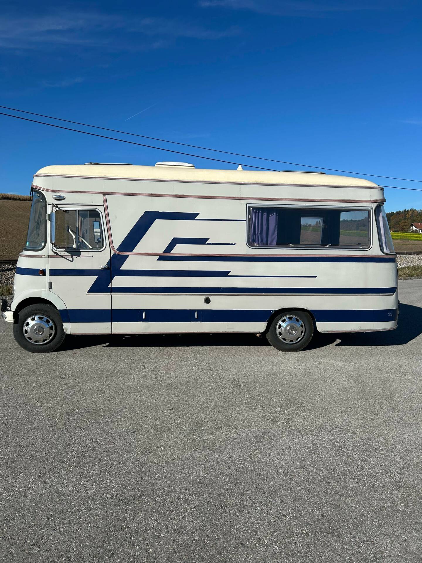 Koop klassieke auto's op veiling op Classic Trader