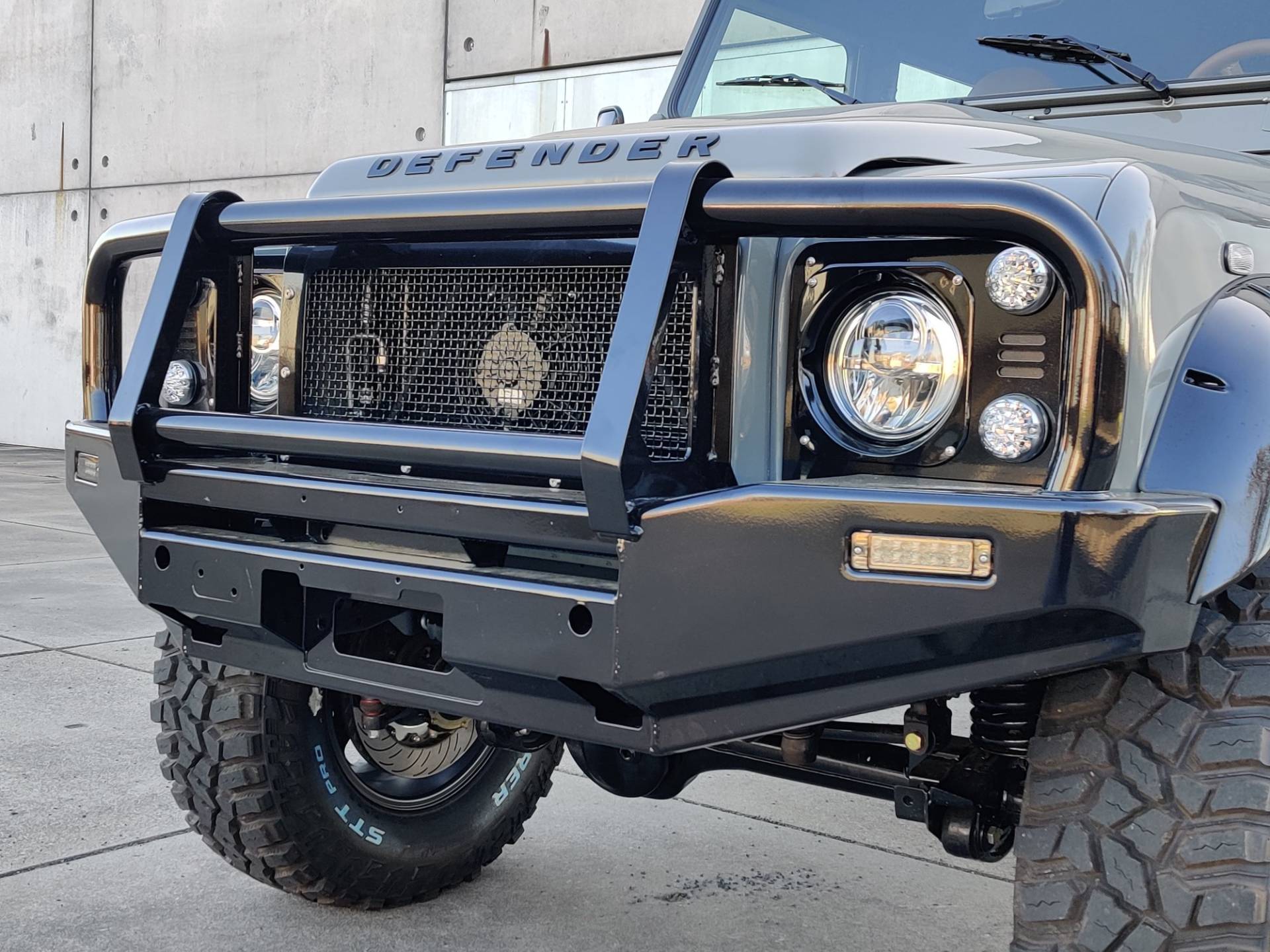 En venta: Land Rover Defender 130 Td5 Crew Cab (1993) offered for 125.000