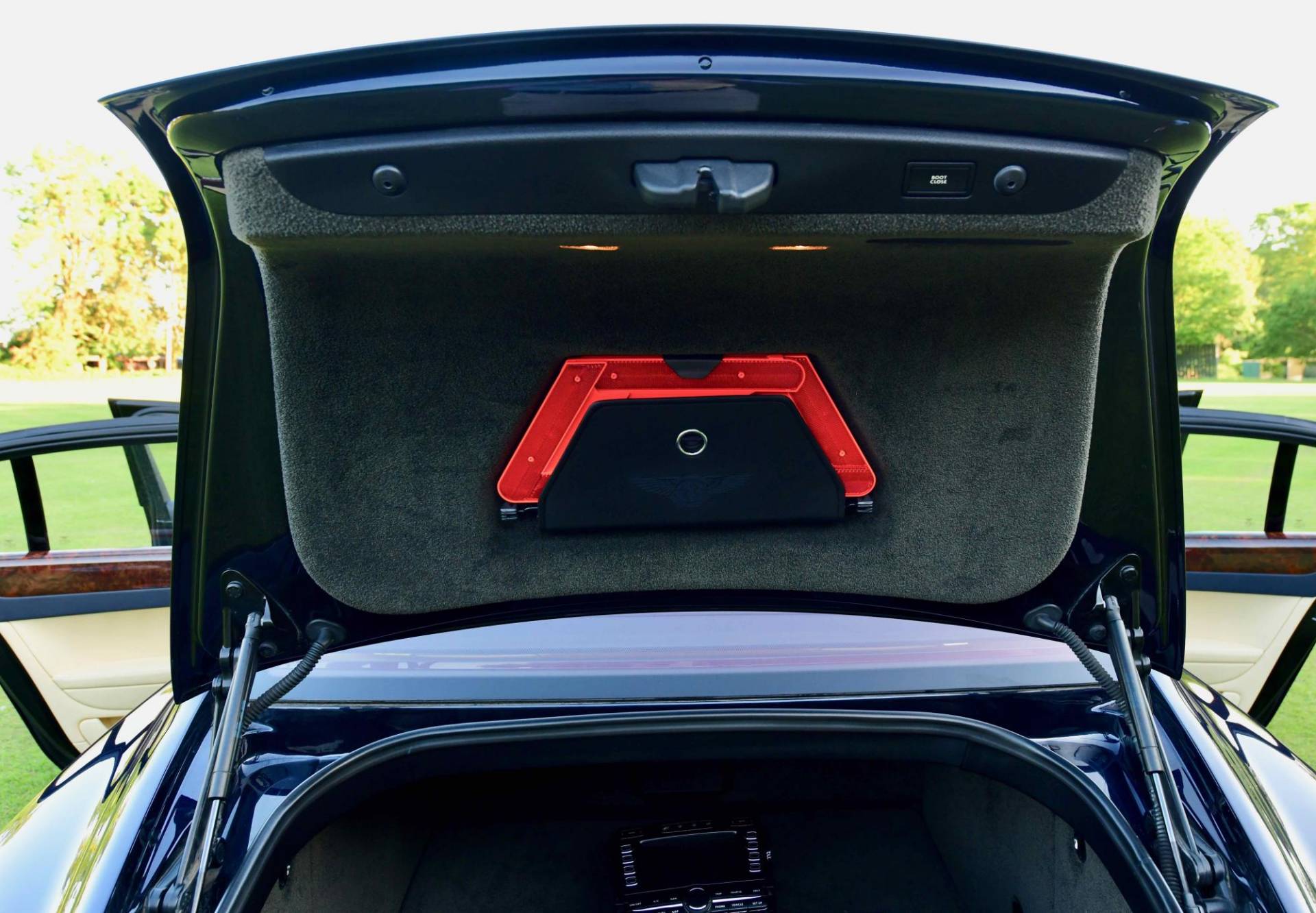 Vintage & Prestige Fine Motor Cars in RM17 6ST Grays (United Kingdom ...